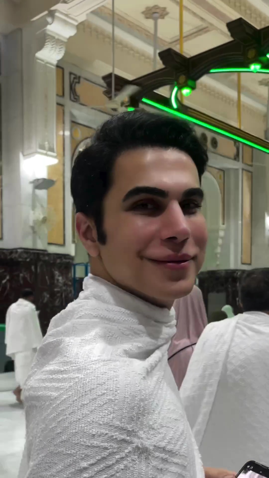 Pakistani Ken Doll Aka Adnan Zafar Performs Umrah | Reviewit.pk