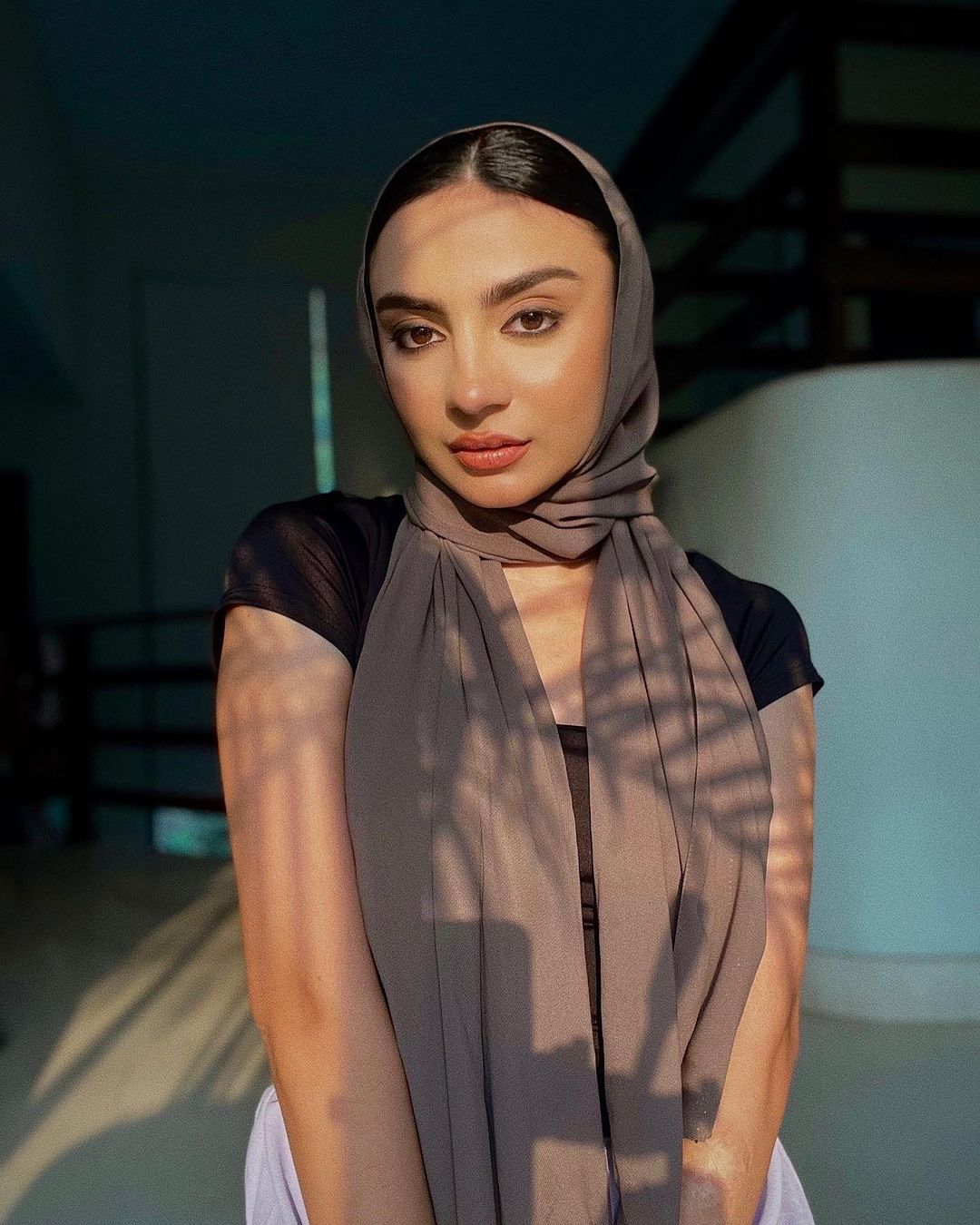 Mehar Bano's Latest Dance Video Gets Criticism | Reviewit.pk