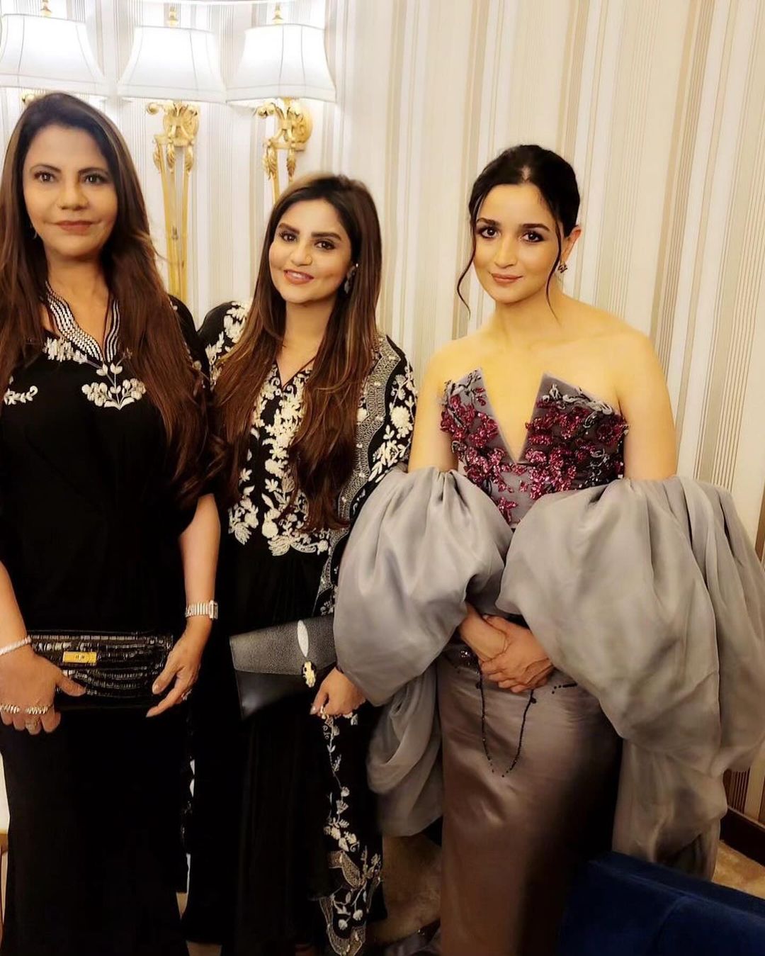 Pakistani Stars Shine At Red Sea Film Festival | Reviewit.pk
