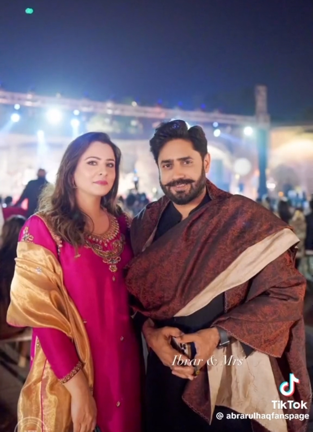 Abrar Ul Haq's Pictures With His Gorgeous Wife | Reviewit.pk