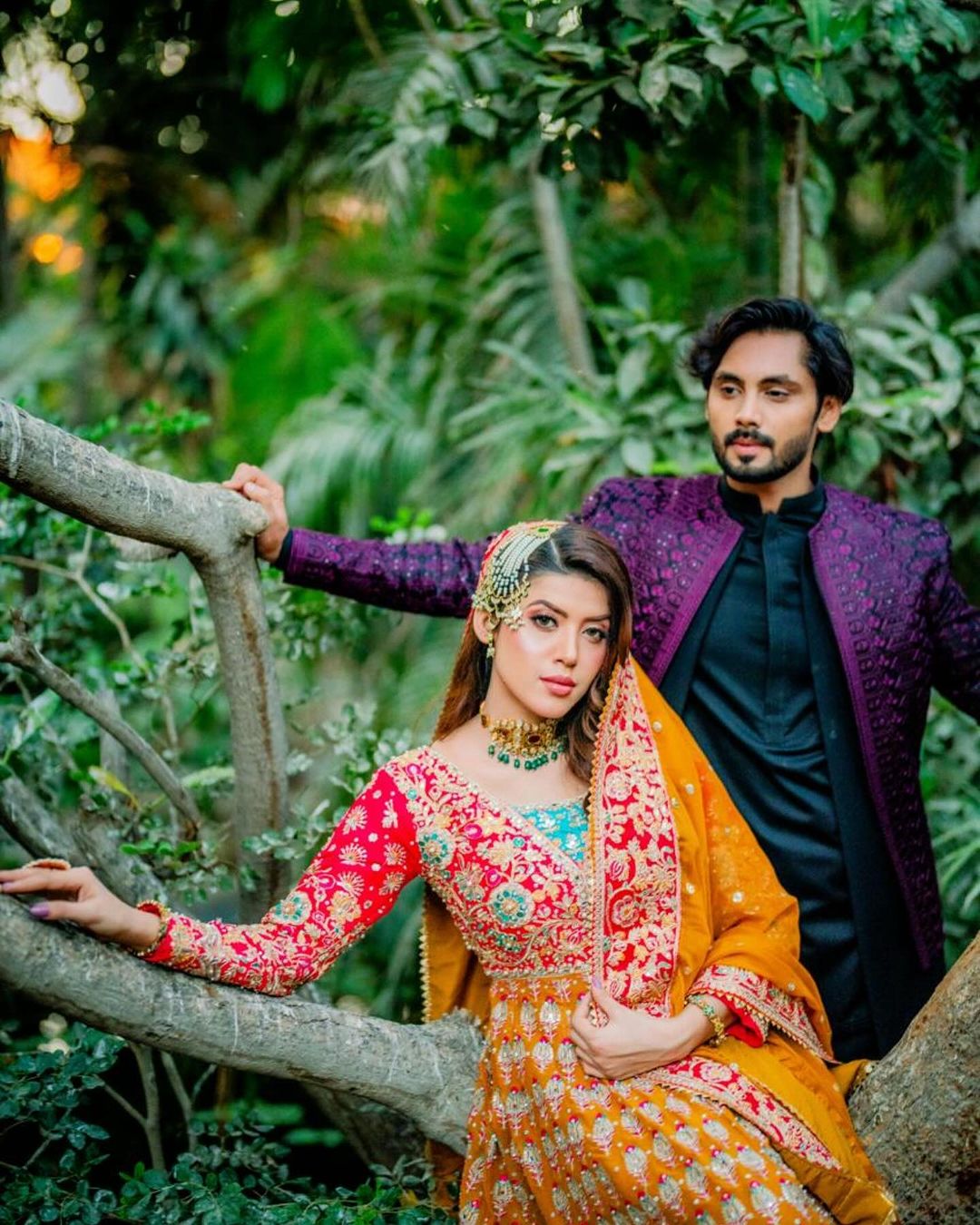 Aiman Zaman & Mujtaba Lakhani Nikah Photoshoot | Reviewit.pk