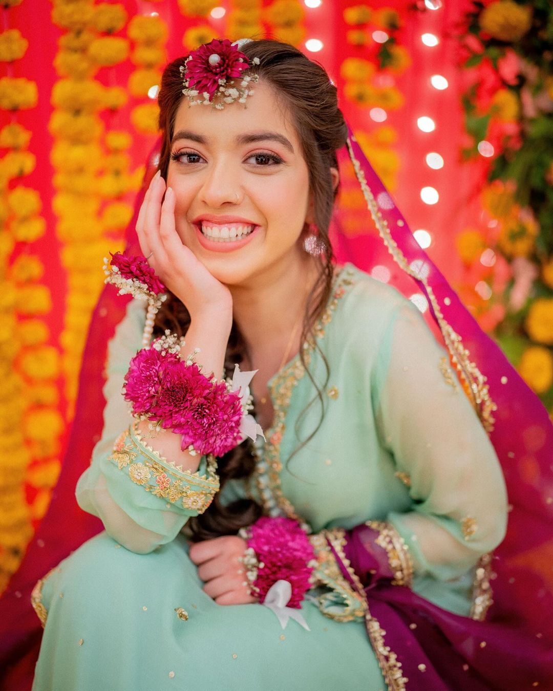 HD Pictures From Arisha Razi Dholki Event | Reviewit.pk