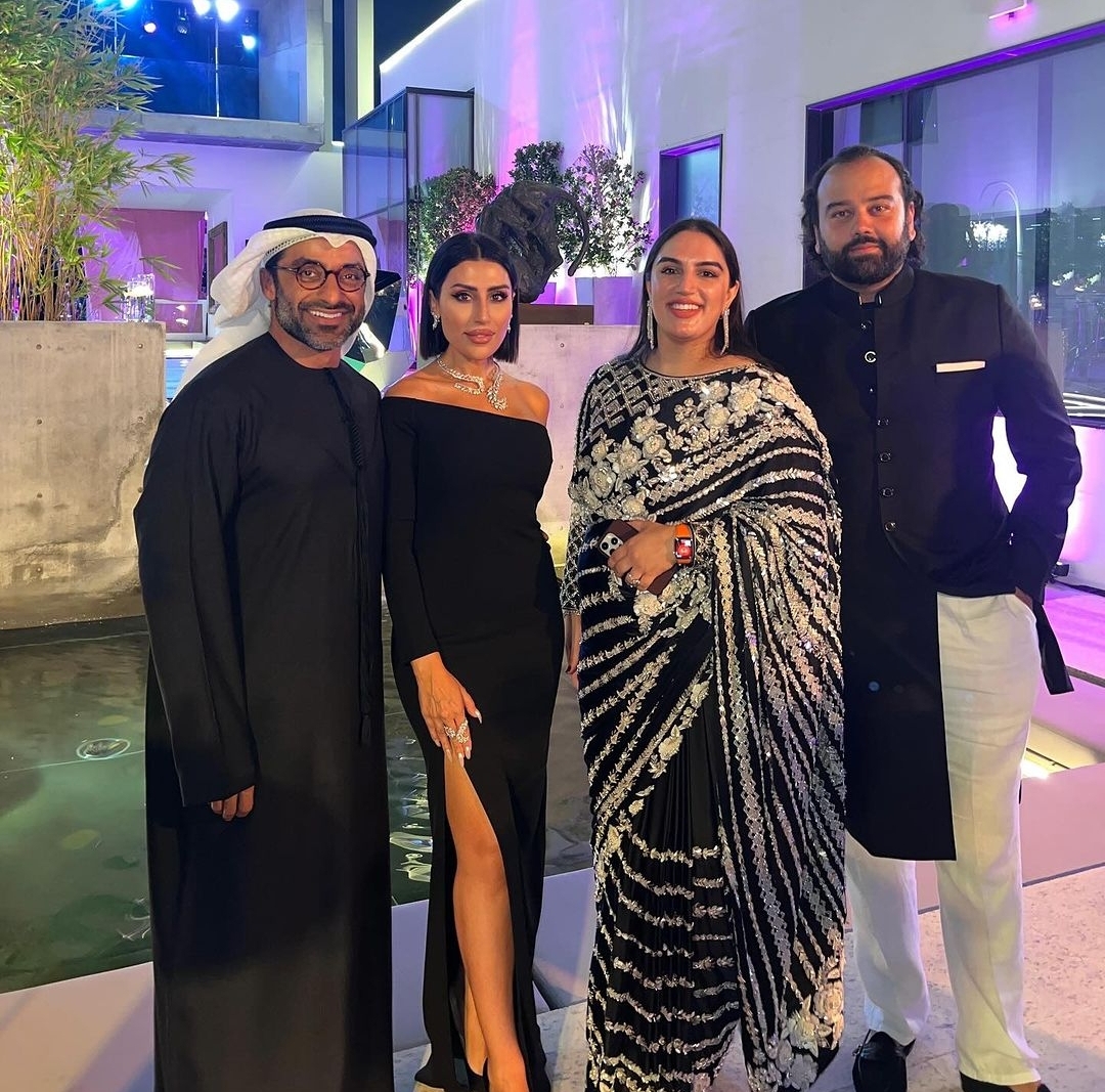 Family Pictures Of Bakhtawar Bhutto Zardari | Reviewit.pk