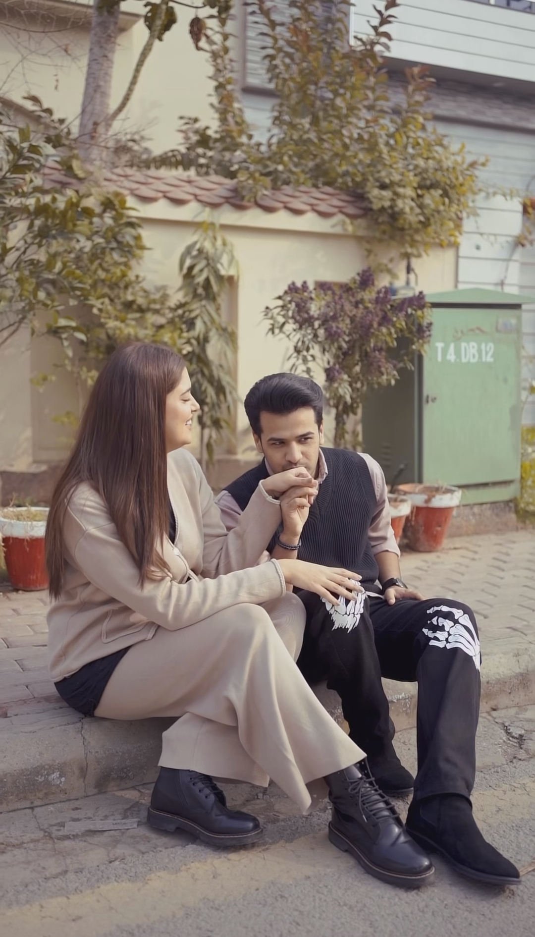Kanwal Aftab & Zulqarnain Sikandar's Beautiful Winter Photoshoot ...