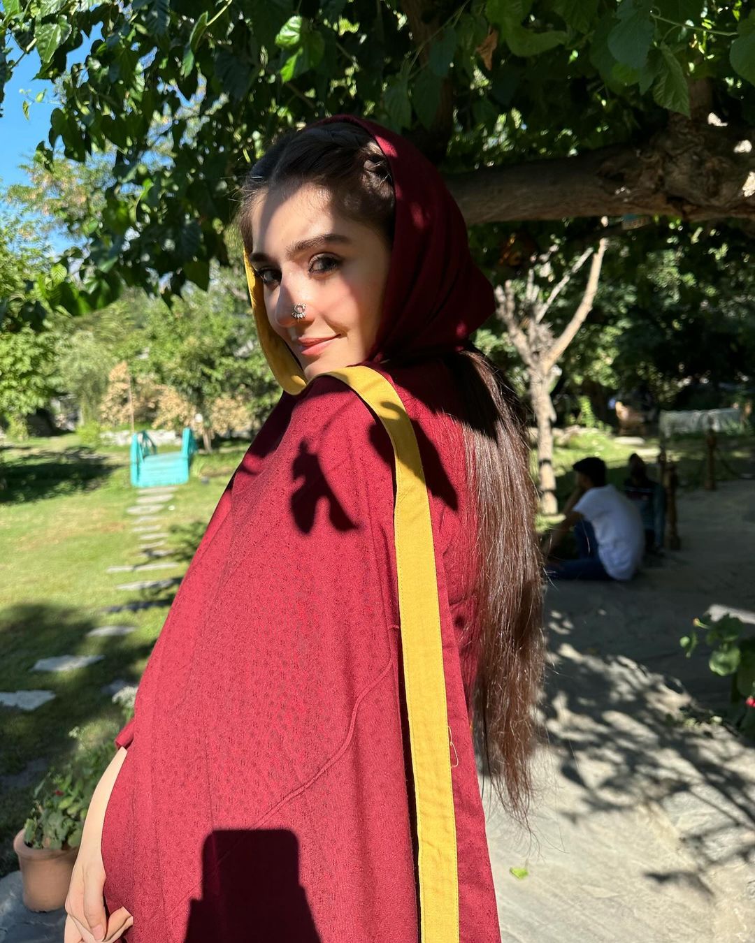 Beautiful Pictures Of Durefishan From Khaie's Set | Reviewit.pk