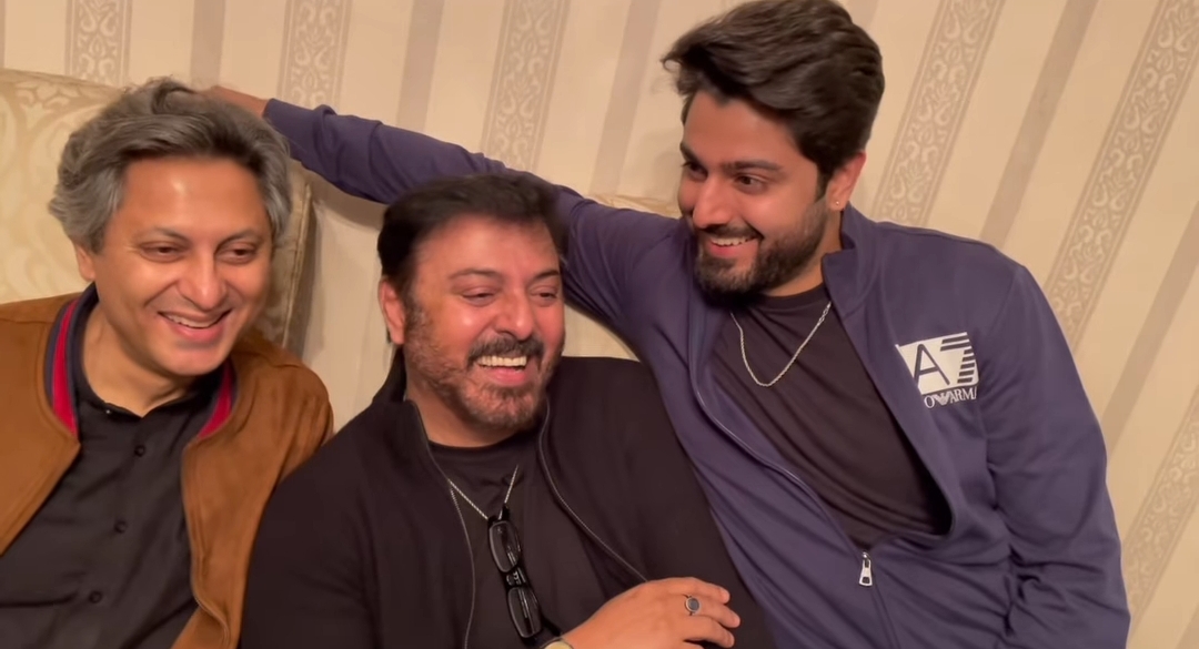 Adorable Family Pictures of Nauman Ijaz | Reviewit.pk