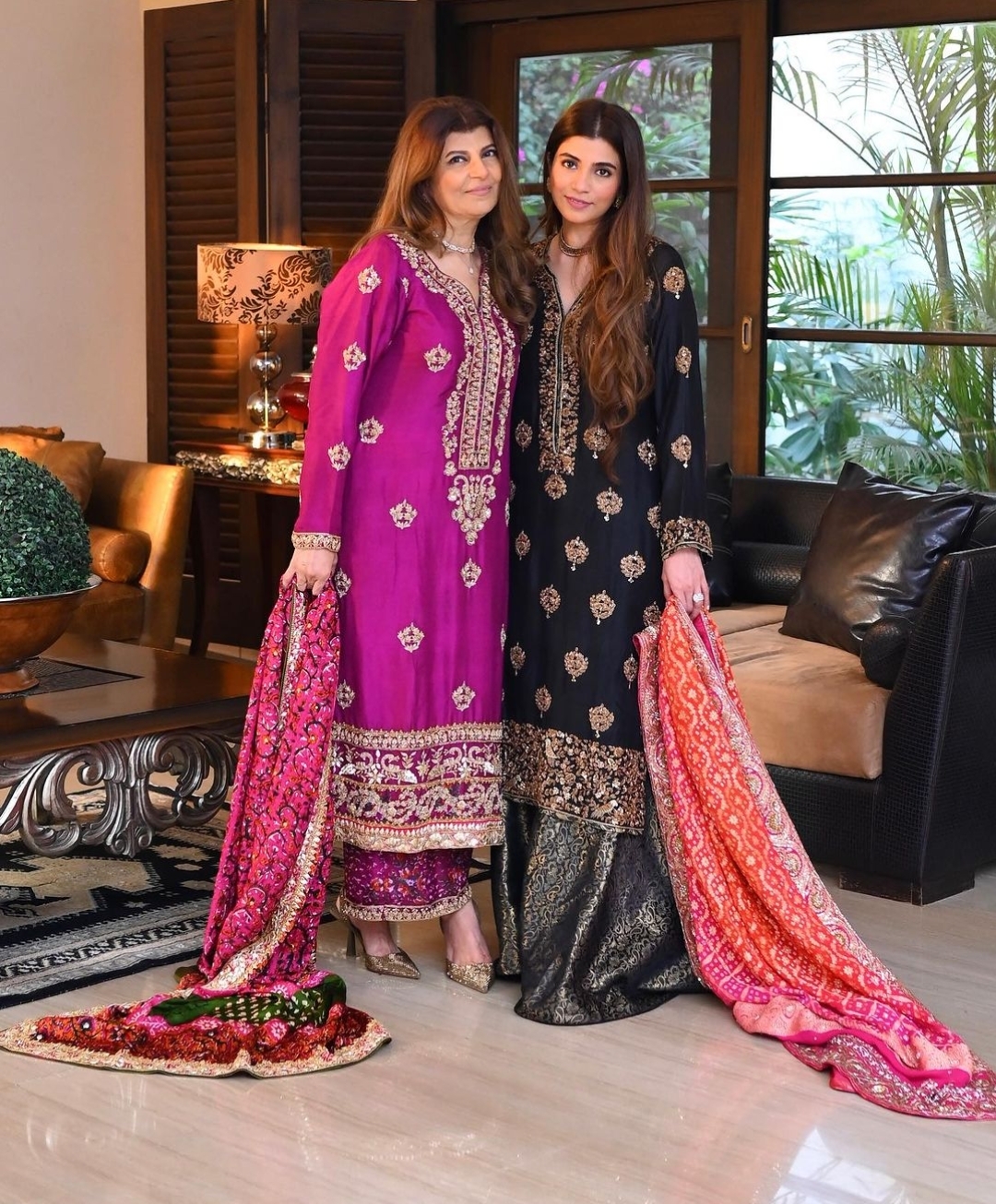 Rubina Ashraf New Pictures From Wedding | Reviewit.pk