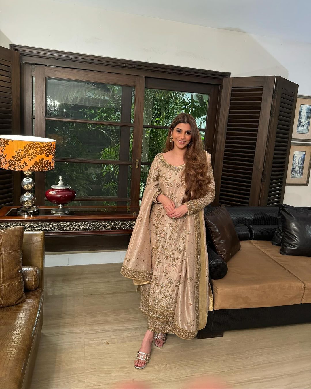 Rubina Ashraf New Pictures From Wedding | Reviewit.pk