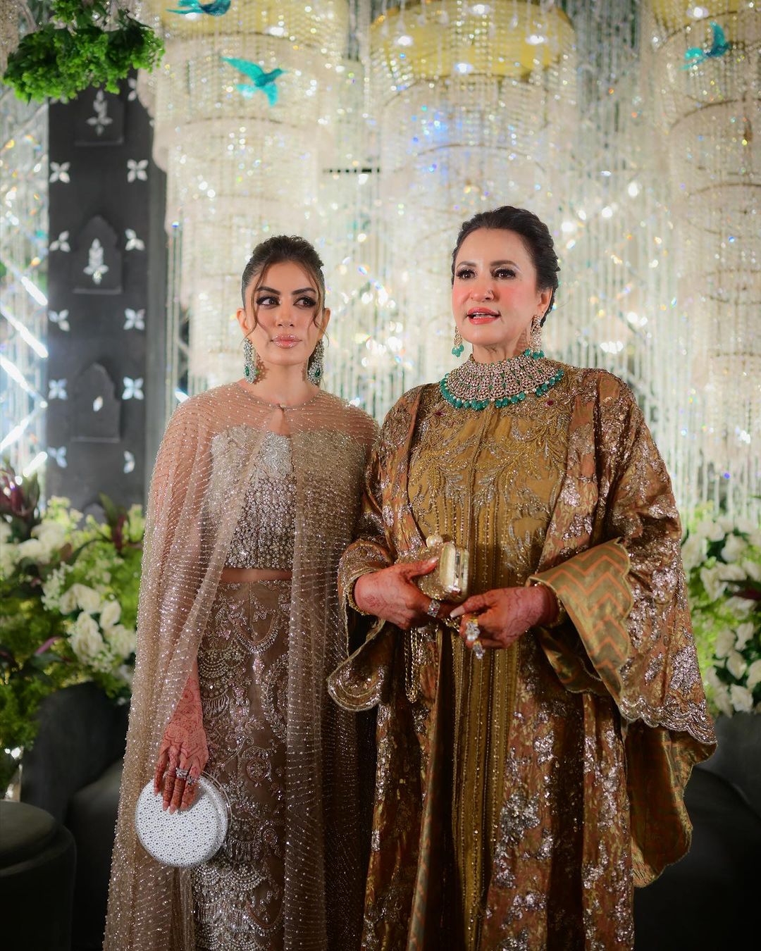 Saba Faisal's HD Clicks With Daughter From Arsalan Faisal's Walima | Reviewit.pk