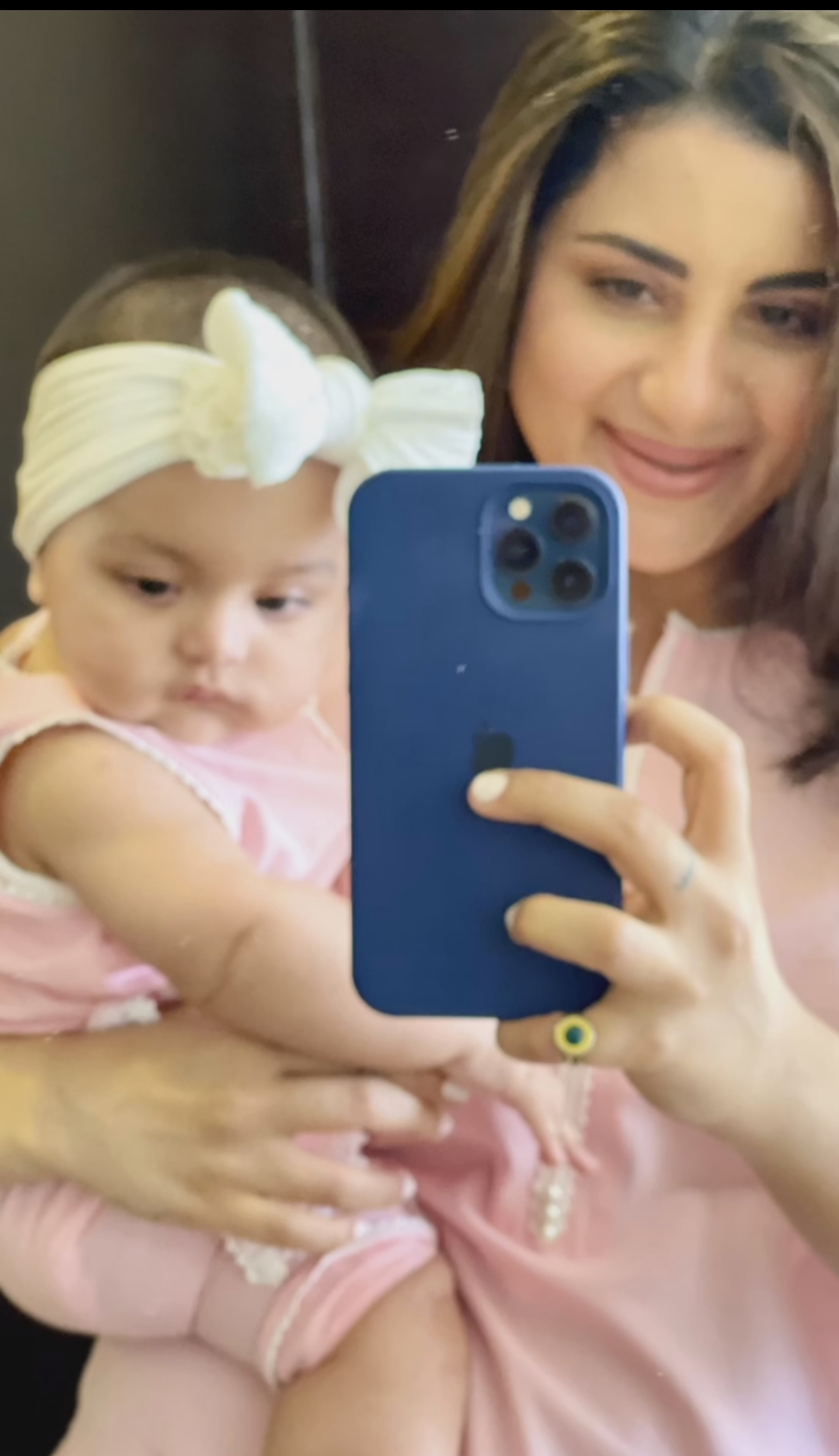 Sohai Ali Abro's New Family Pictures & Reel | Reviewit.pk