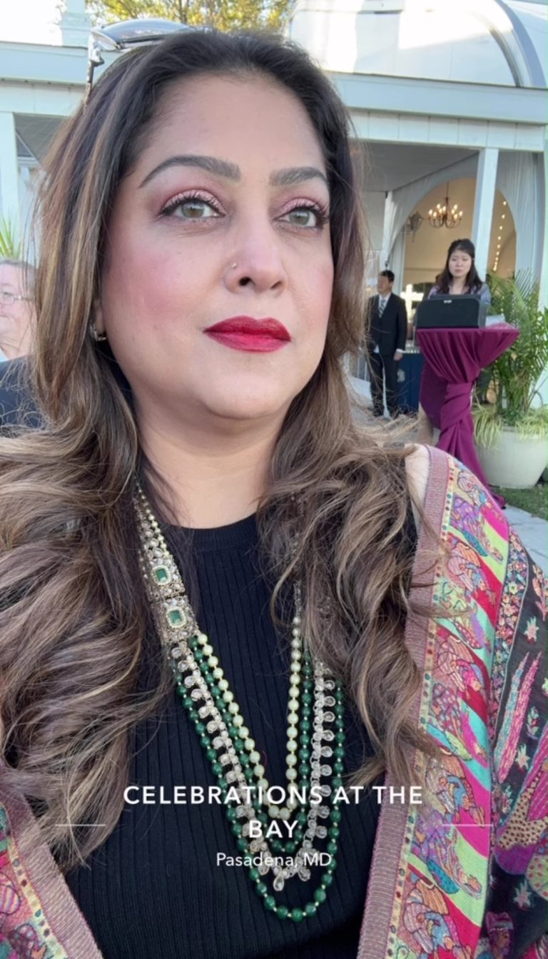 Fazila Qazi Pictures With Husband From New York | Reviewit.pk