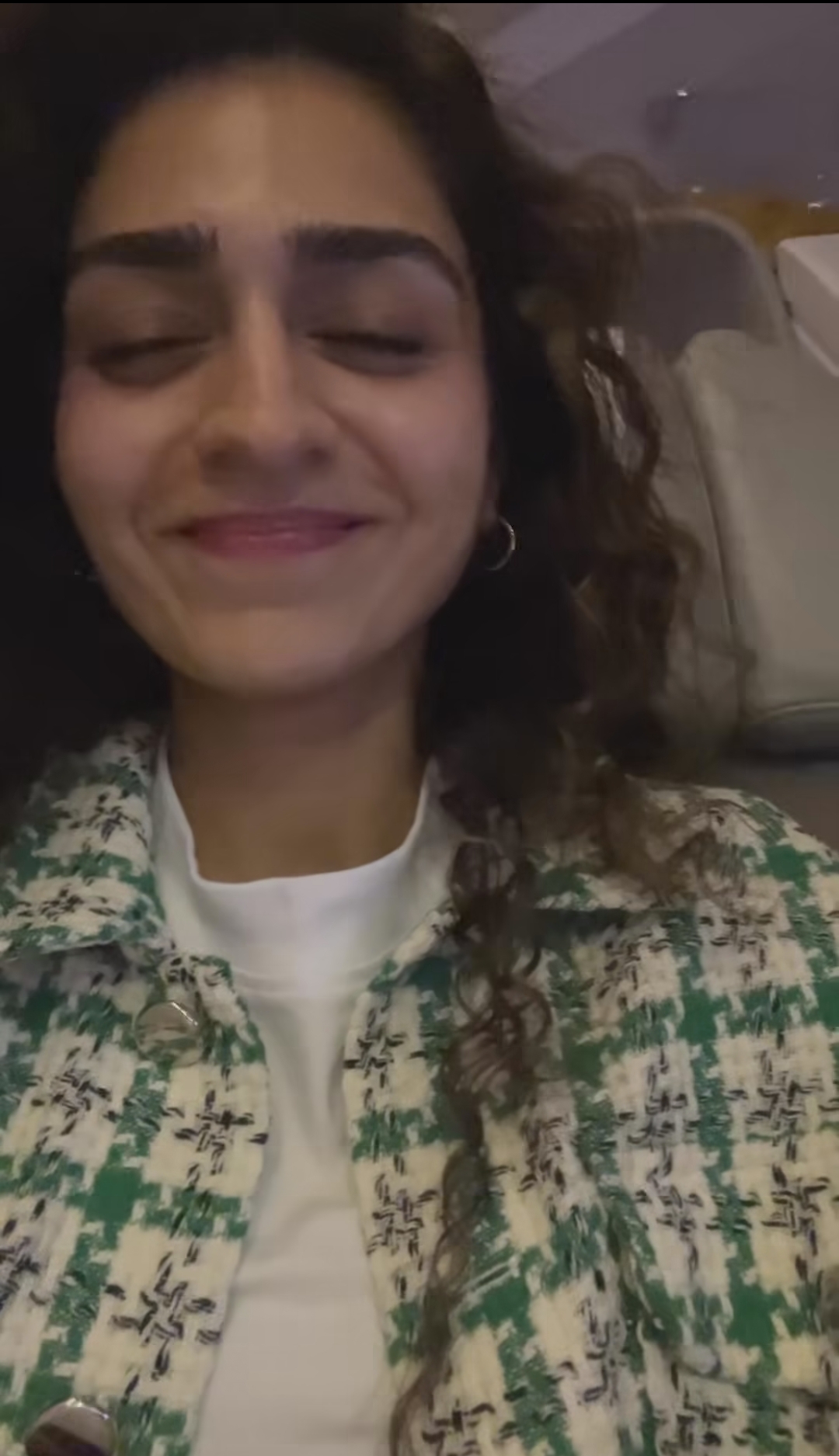 Glimpses From Hajra Yamin's Dubai Trip | Reviewit.pk