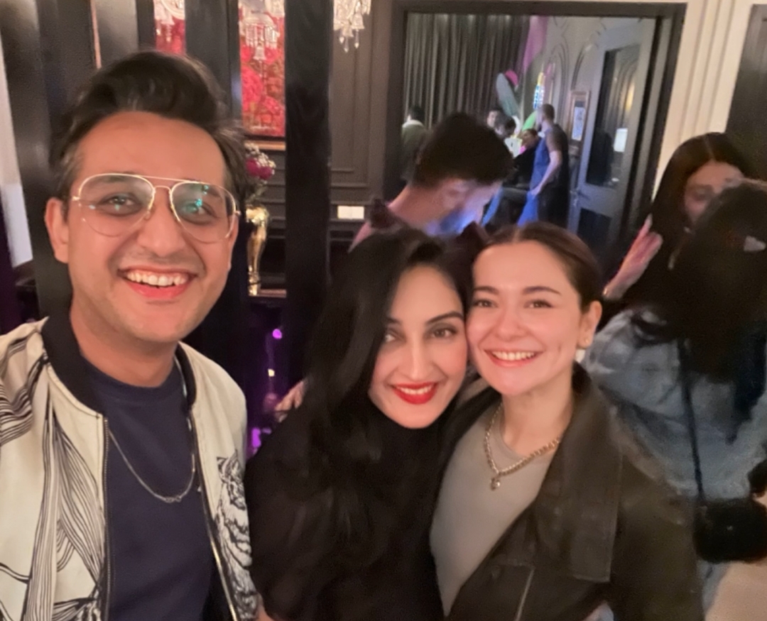 Host & Comedian Shafaat Ali Wife's Baby Shower & Get Together Pictures ...