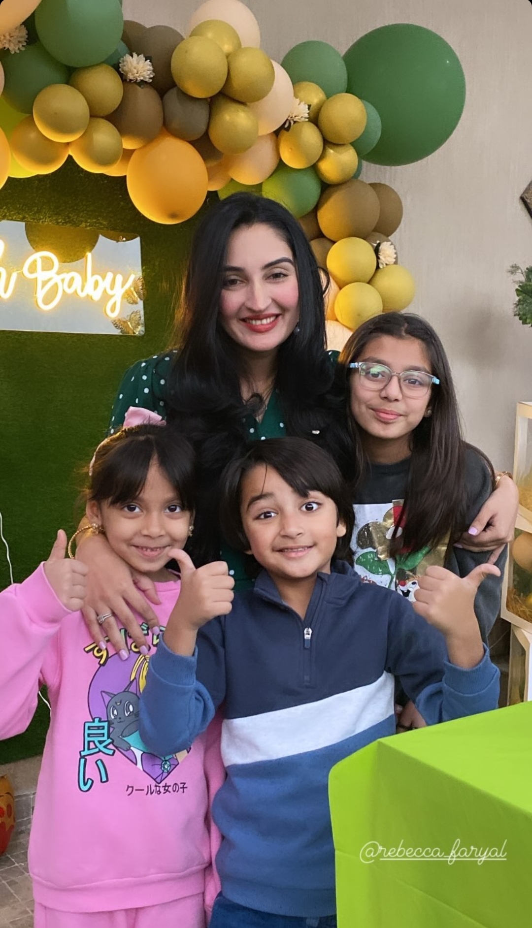 Host & Comedian Shafaat Ali Wife's Baby Shower & Get Together Pictures ...