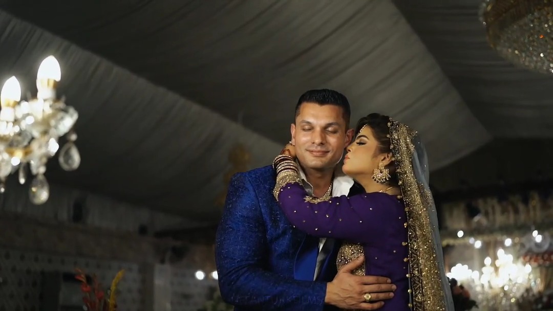 Public Finds Viral Pakistani Wedding Shoot Distasteful | Reviewit.pk