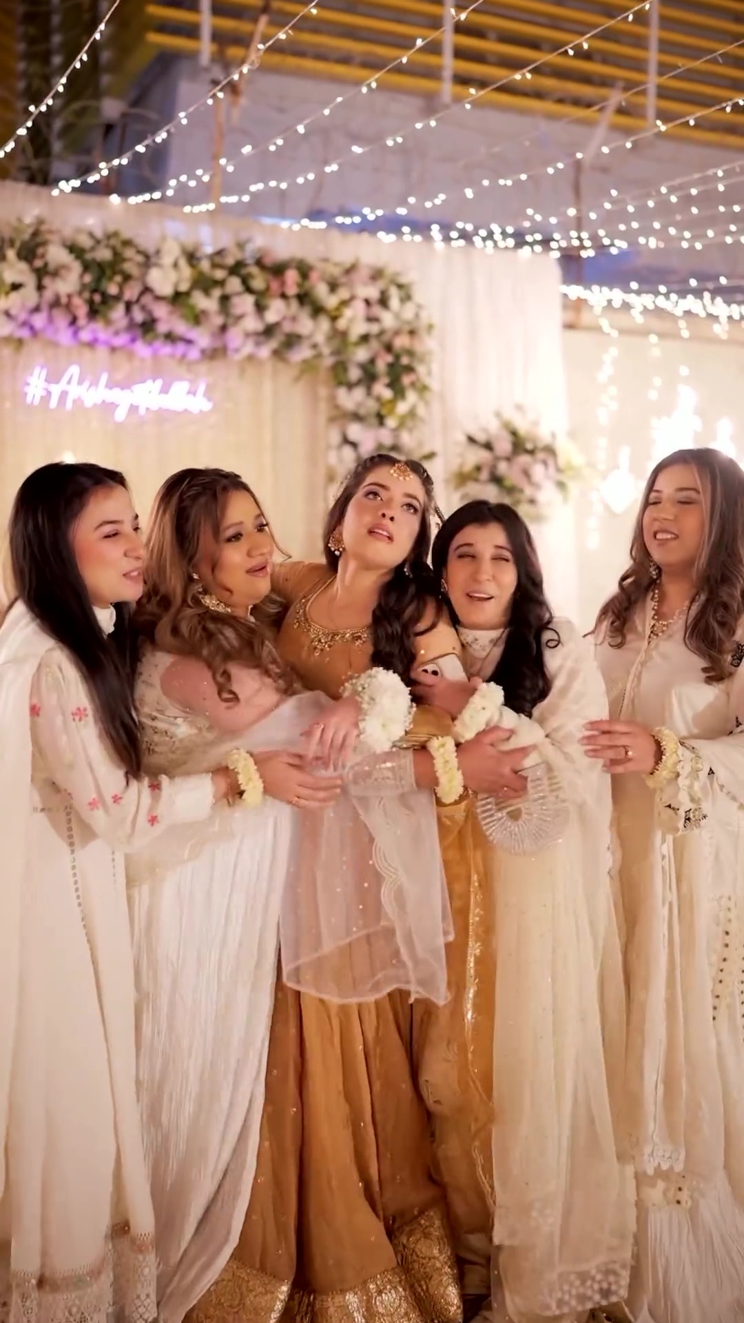 Arisha Razi Khan Looked Ethereal On Her Dua e Khair | Reviewit.pk