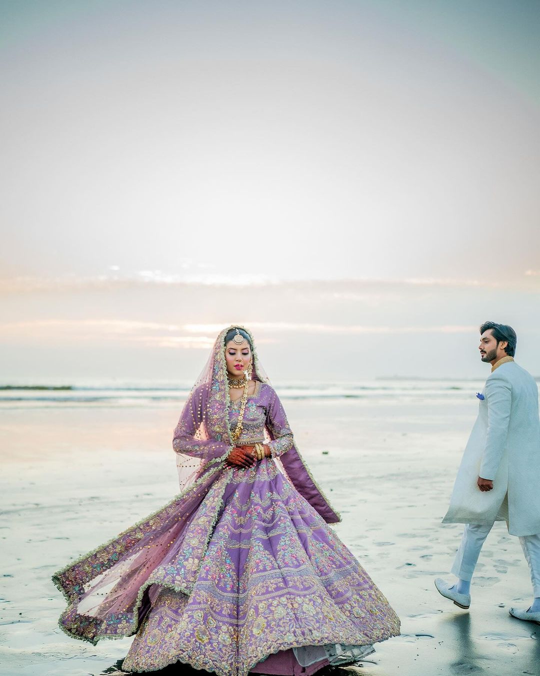 Aiman Zaman & Mujtaba Lakhani Nikah Photoshoot | Reviewit.pk
