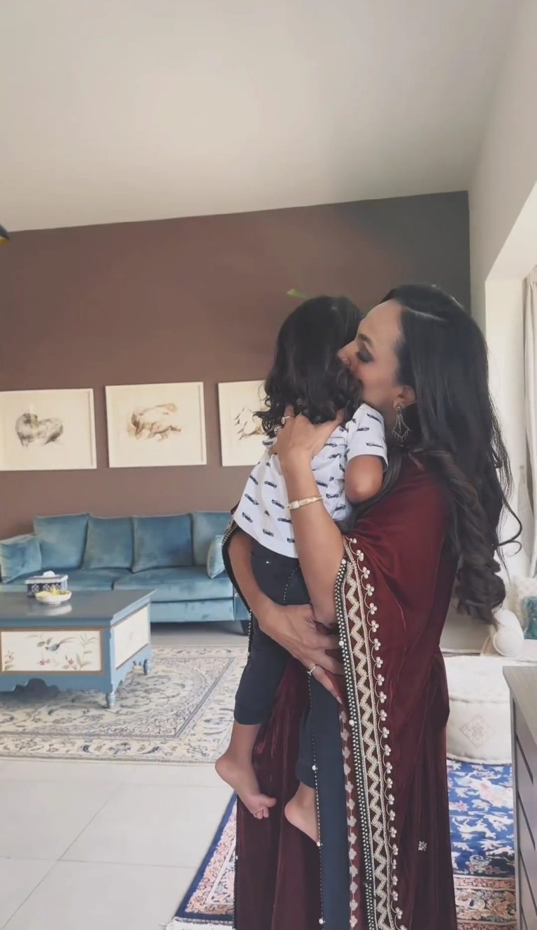 Aamina Sheikh’s Comeback Excites Fans | Reviewit.pk