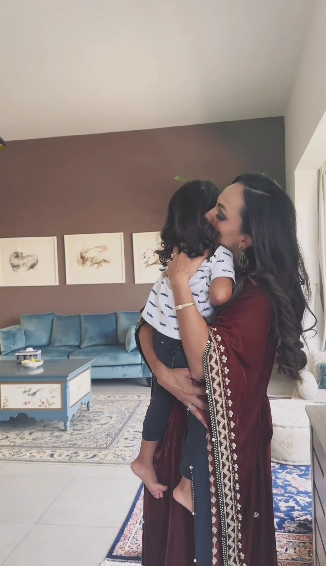 Aamina Sheikh’s Comeback Excites Fans | Reviewit.pk