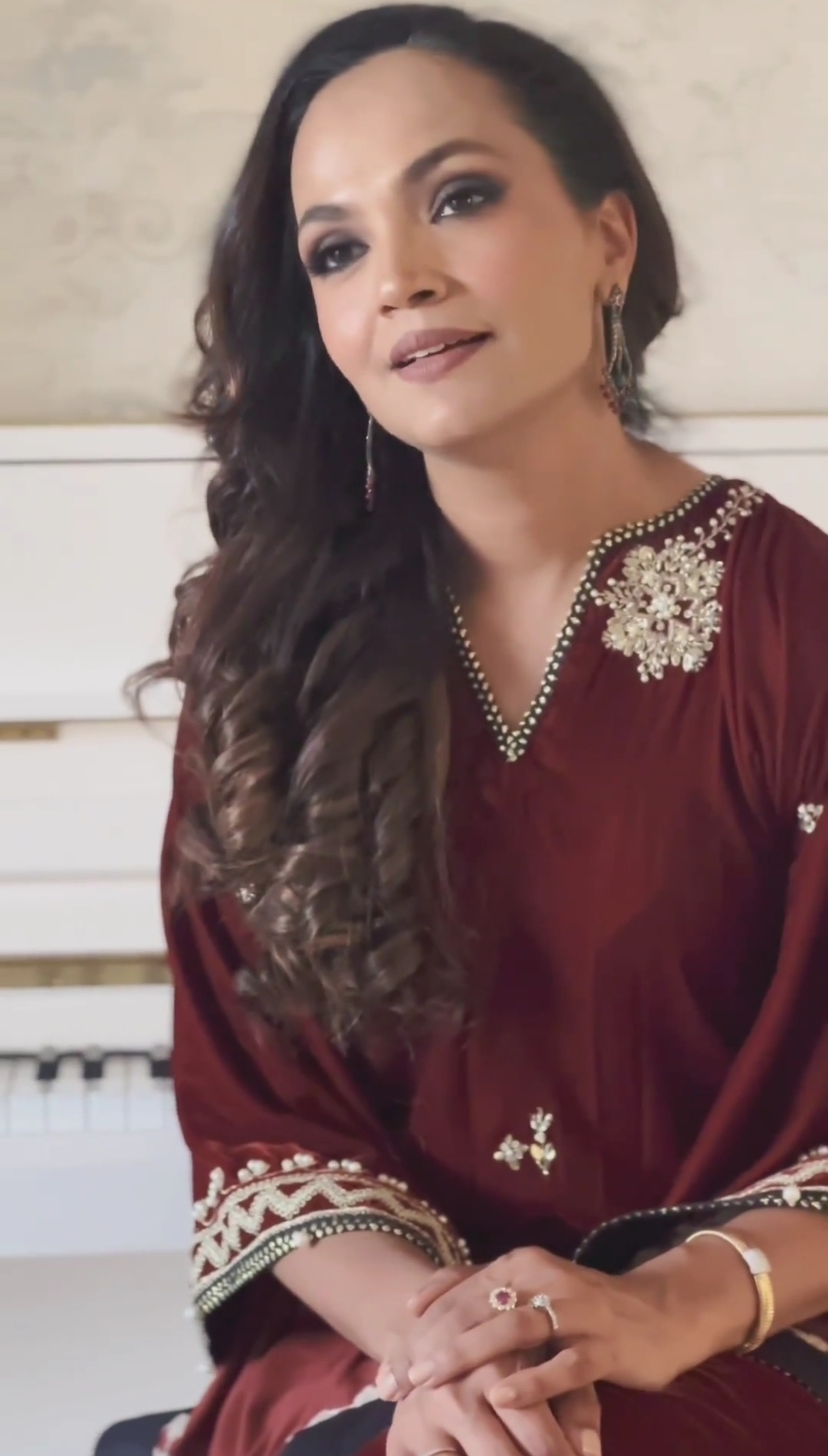 Aamina Sheikh’s Comeback Excites Fans | Reviewit.pk