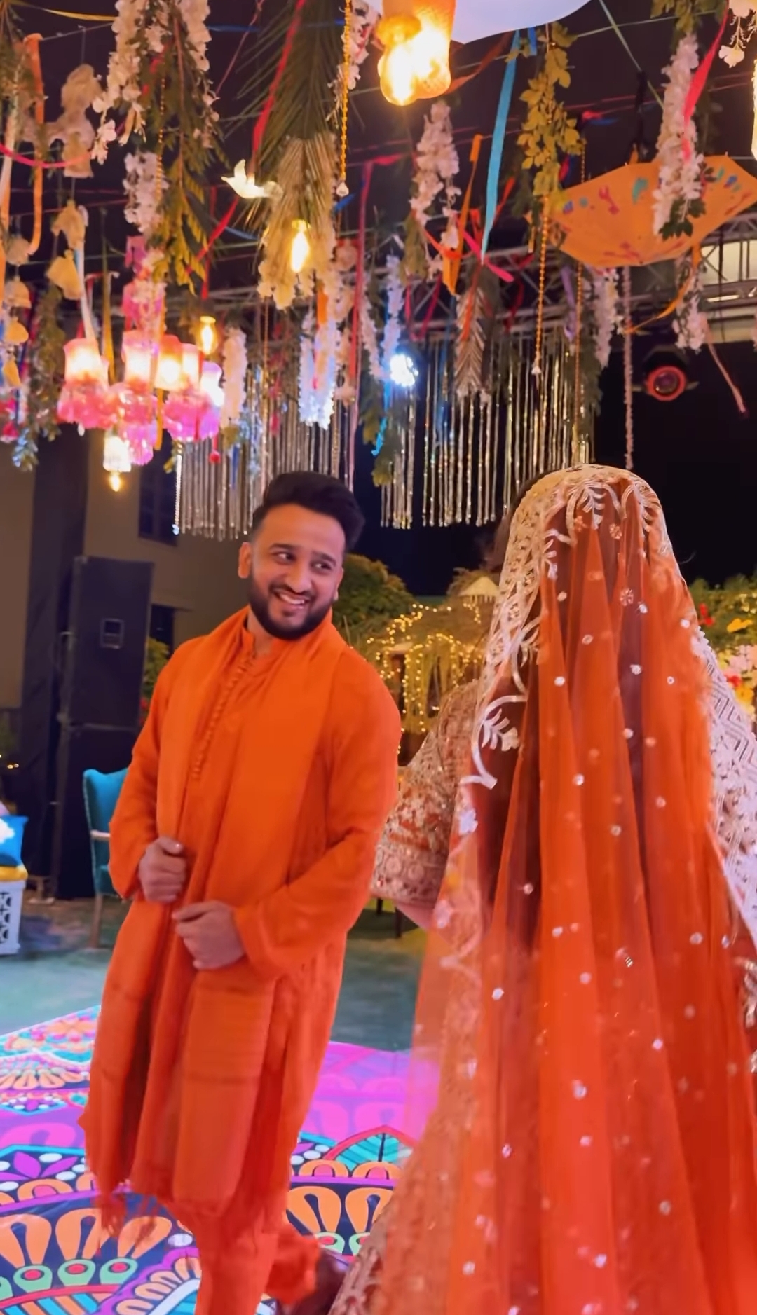 Arisha Razi Shares Video With Husband From Mayun | Reviewit.pk