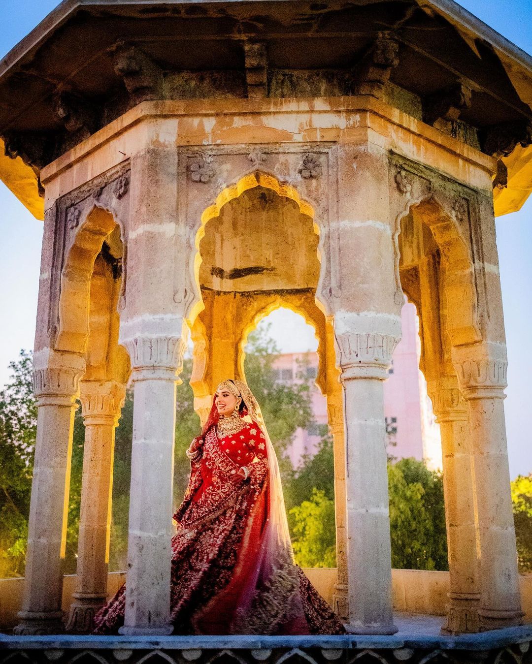 Arisha Razi HD Wedding Photoshoot | Reviewit.pk