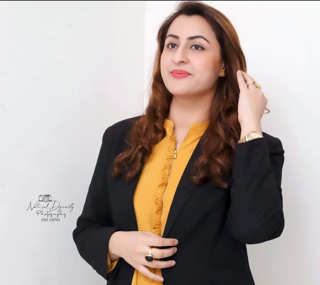 Dr. Affan Qaiser Justifies Wife's Vlogging After Criticizing Sistrology ...