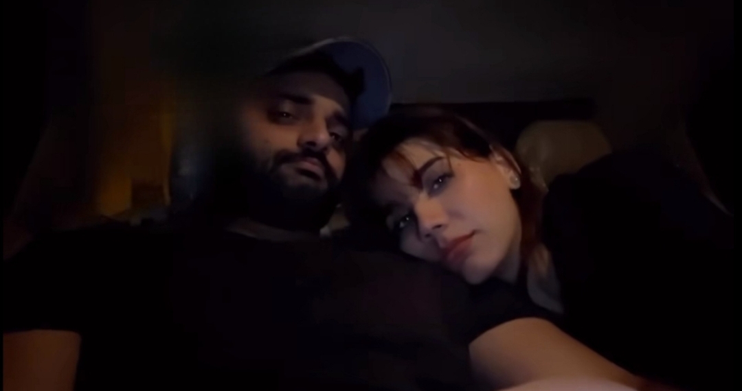 Kiran Ashfaque Adorable Pictures With Husband Hamza Ali Chaudhary ...