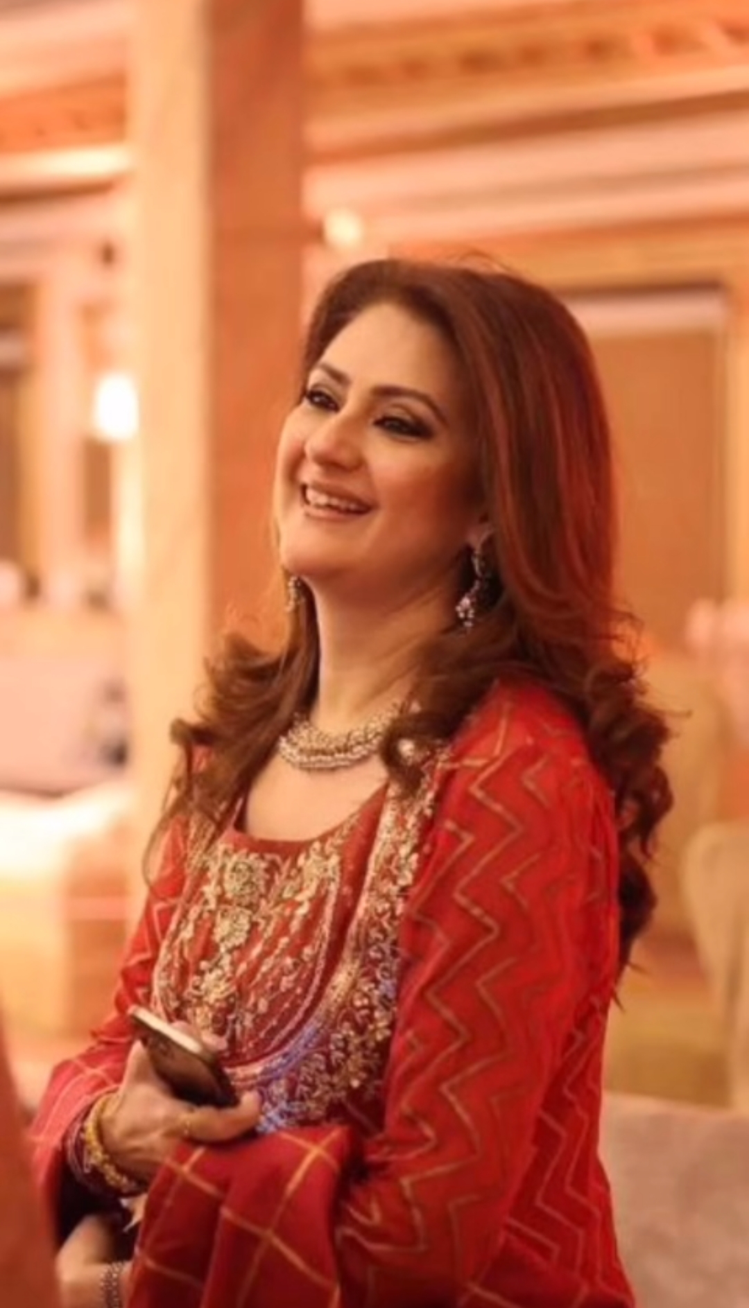 Nauman Ijaz New Pictures From A Wedding | Reviewit.pk