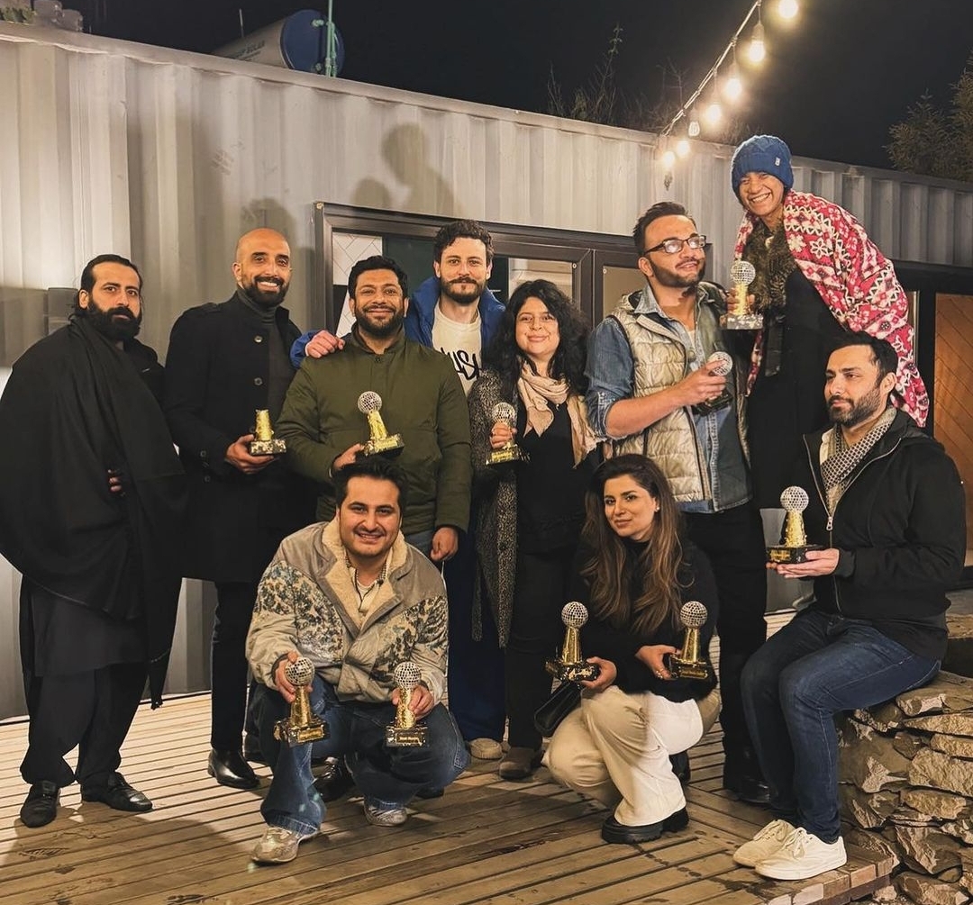 Osman Khalid Butt Celebrates Birthday With Friends & Family | Reviewit.pk