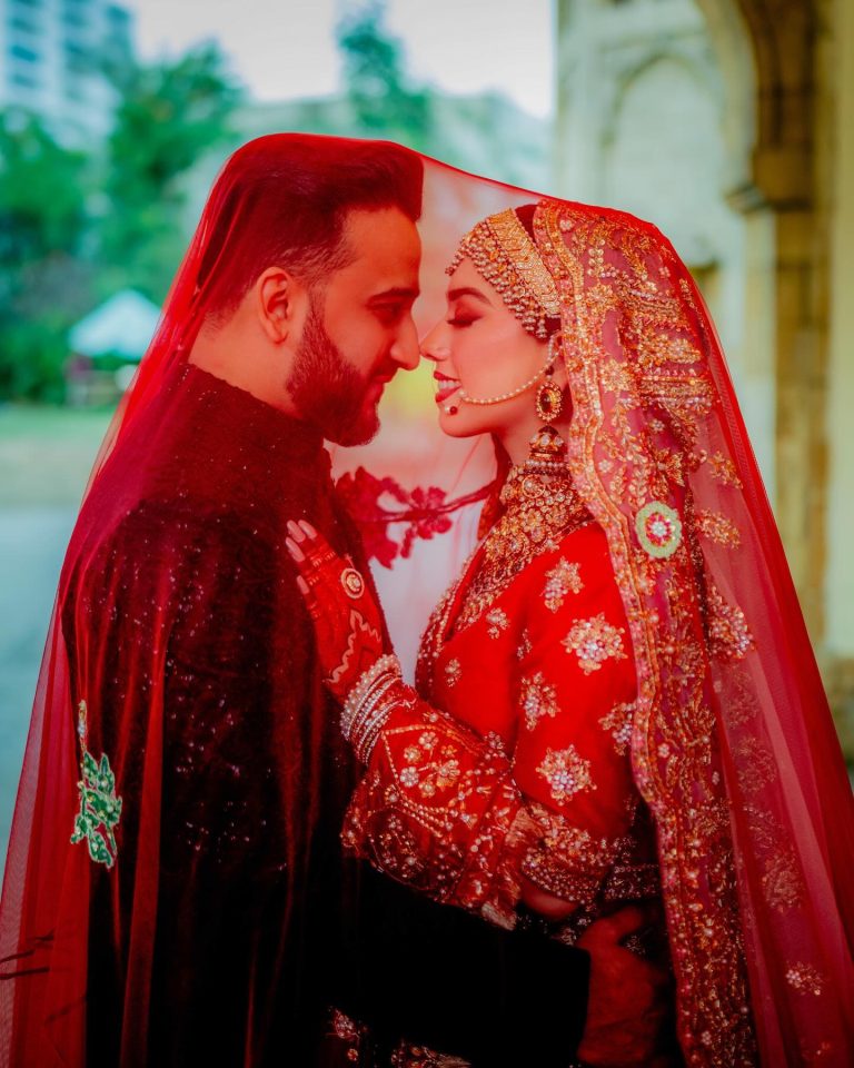 Arisha Razi Khan's Romantic Pre-Wedding Shoot | Reviewit.pk