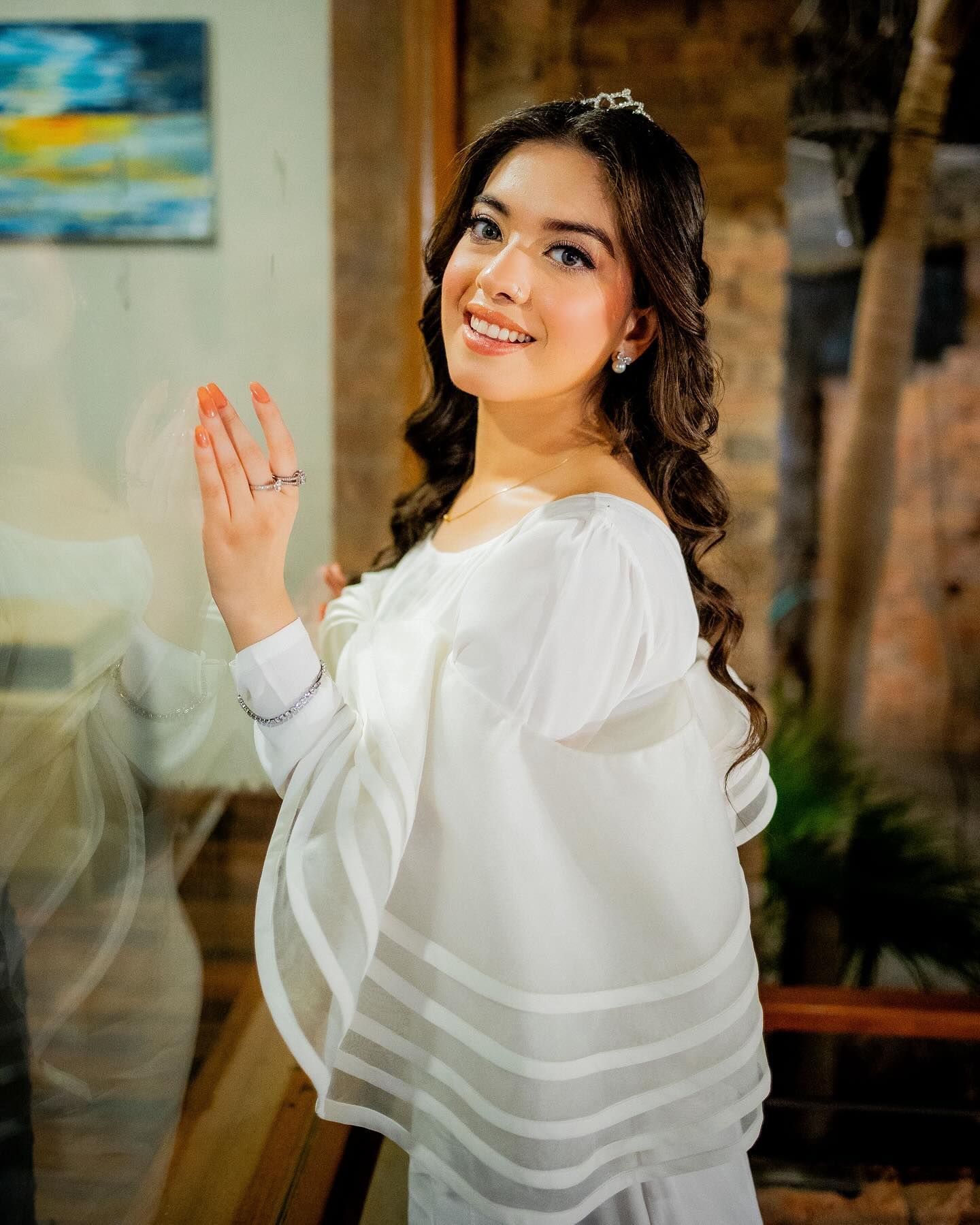 Arisha Razi Khan's Beautiful Pictures From Her Mayoun | Reviewit.pk