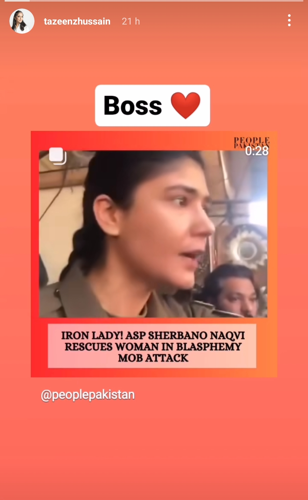 ASP Sheherbano Gains Huge Public Respect | Reviewit.pk