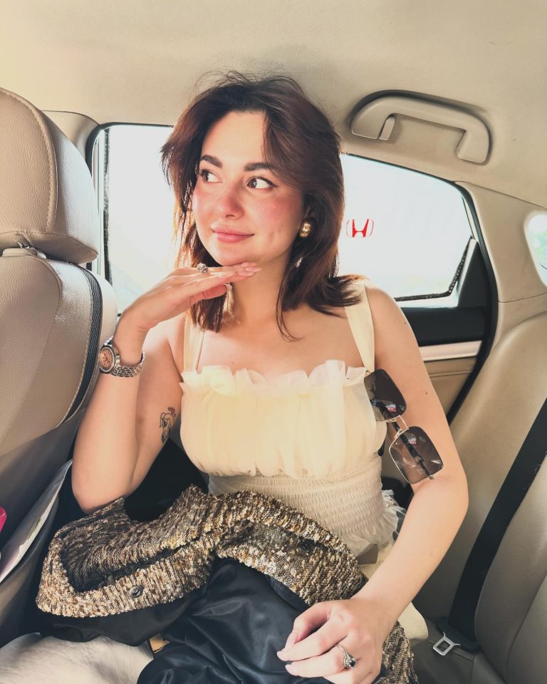 Hania Aamir Looks Like A Vision In Traditional Wear For A Wedding ...