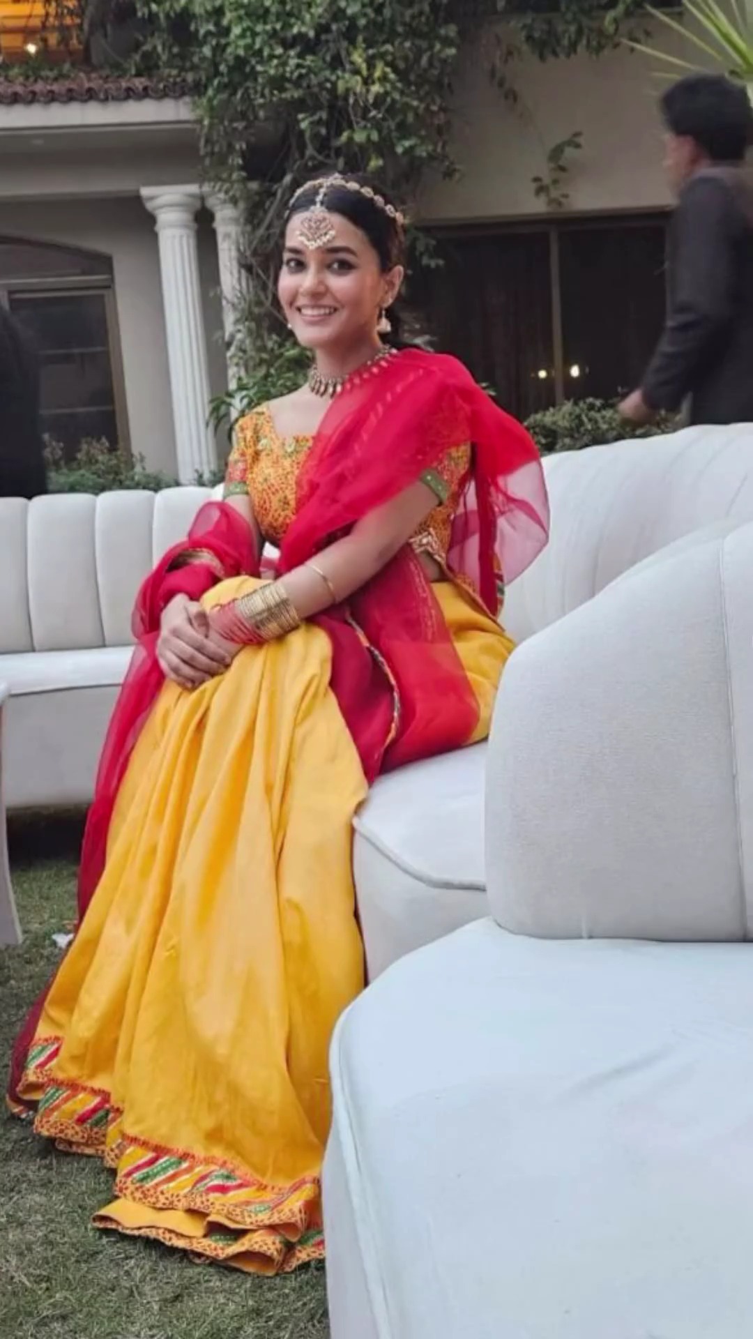 Iffat Omar Daughter's Beautiful Mayoun Pictures | Reviewit.pk