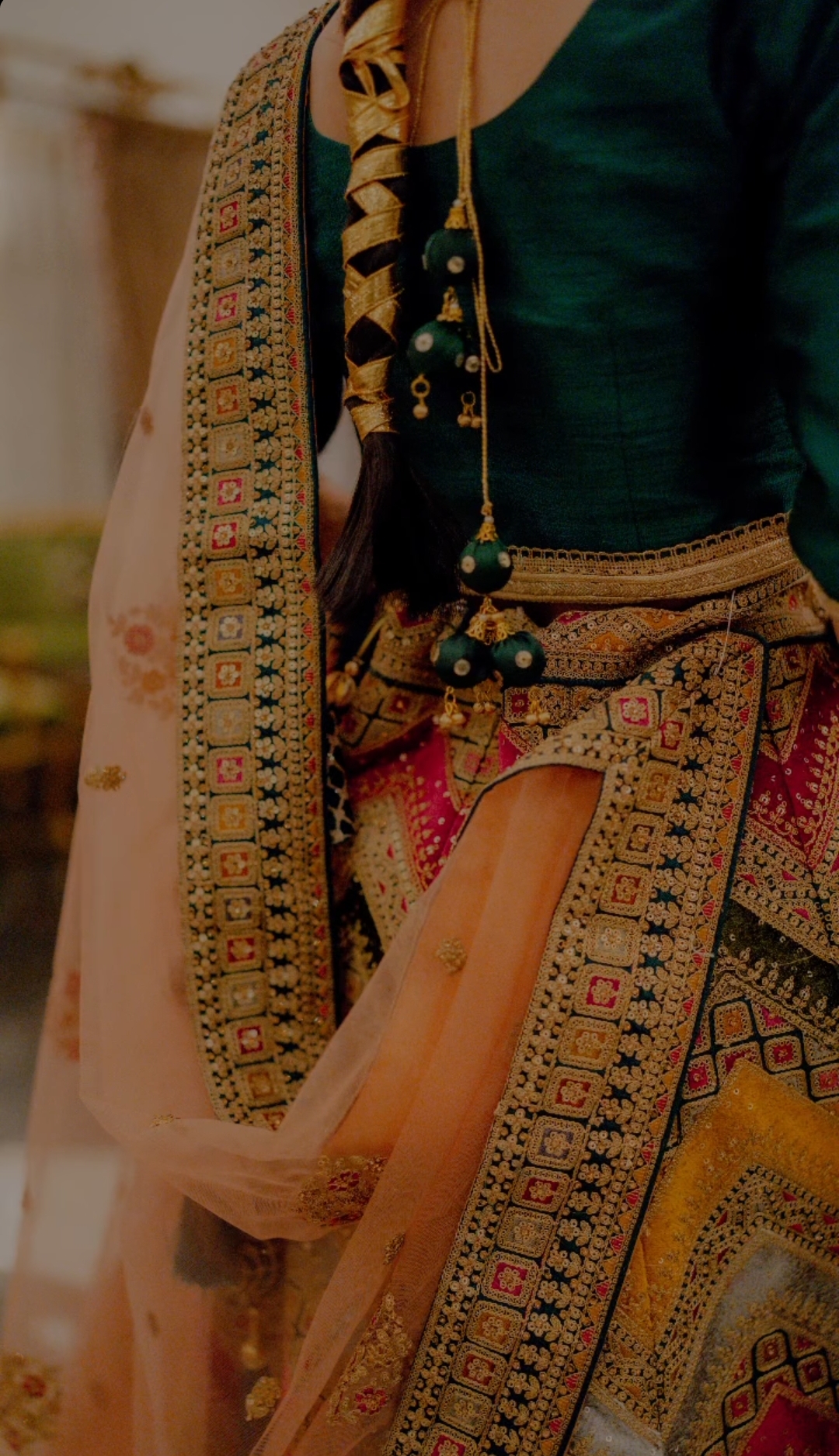 Merub Ali And Asim Azhar's Pictures From A Recent Wedding | Reviewit.pk