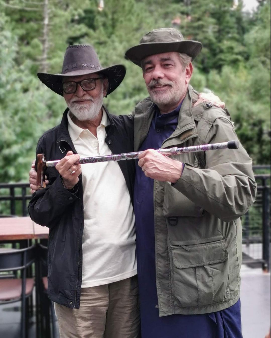 Asad Siddiqui's Father Passes Away | Reviewit.pk