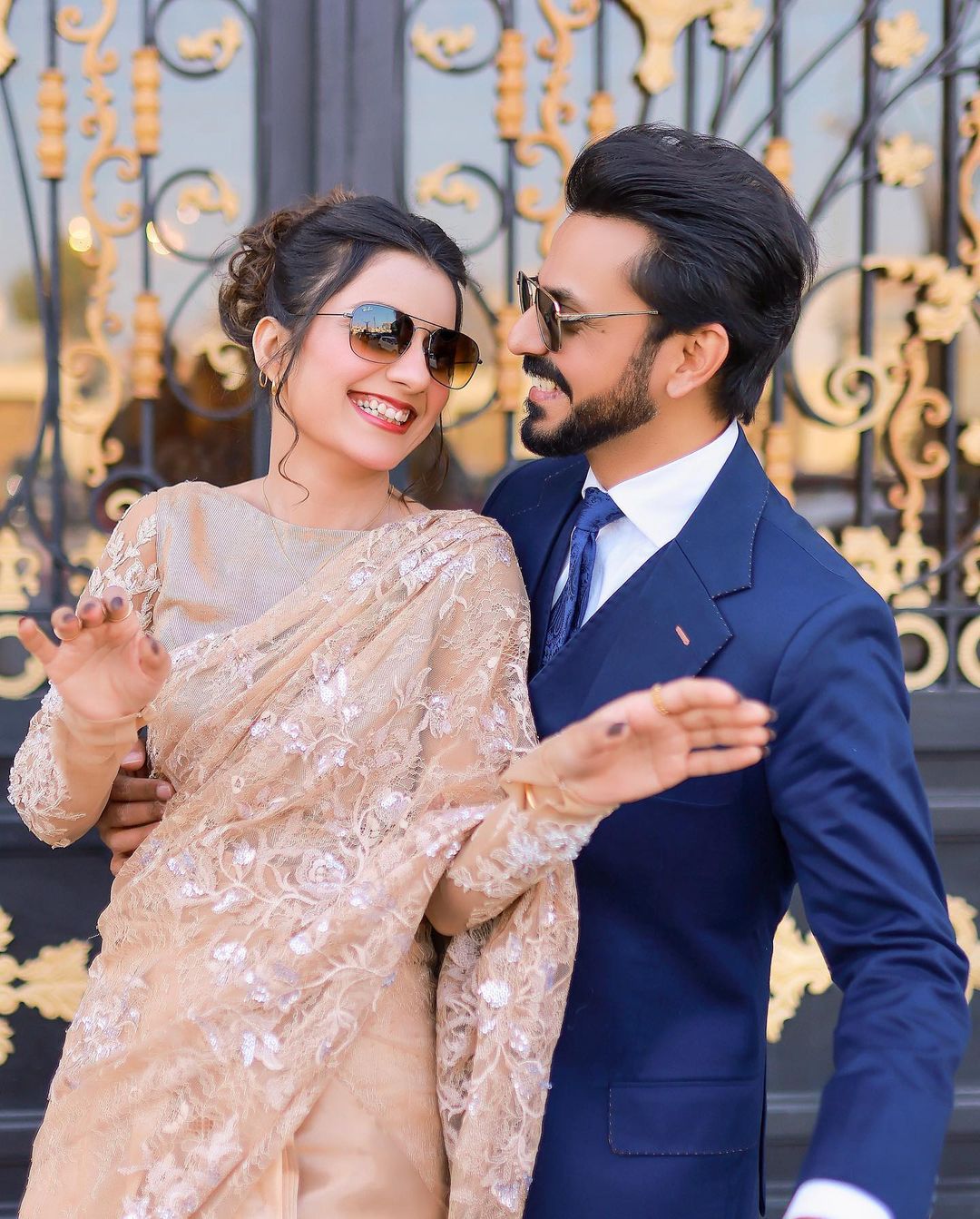 HD Pictures Of Bilal Qureshi & Uroosa Qureshi From Family Wedding | Reviewit.pk