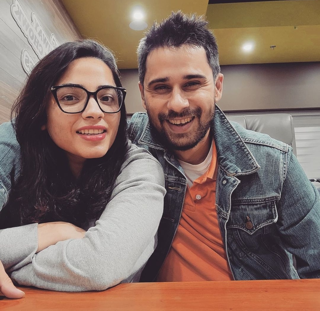 Tabish Hashmi's Beautiful New Family Clicks | Reviewit.pk