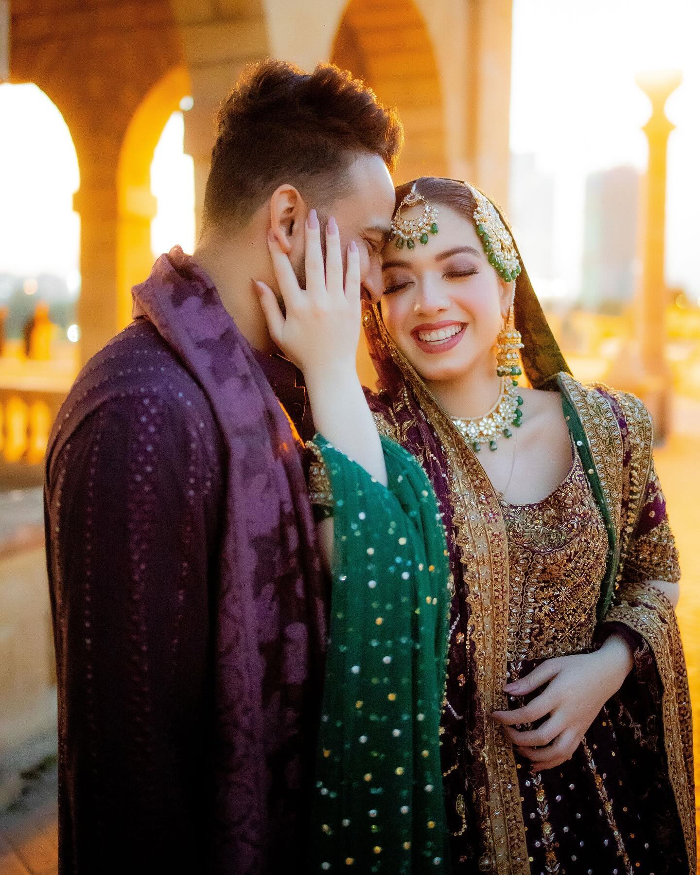 Arisha Razi Khan Performs Umrah After Marriage | Reviewit.pk