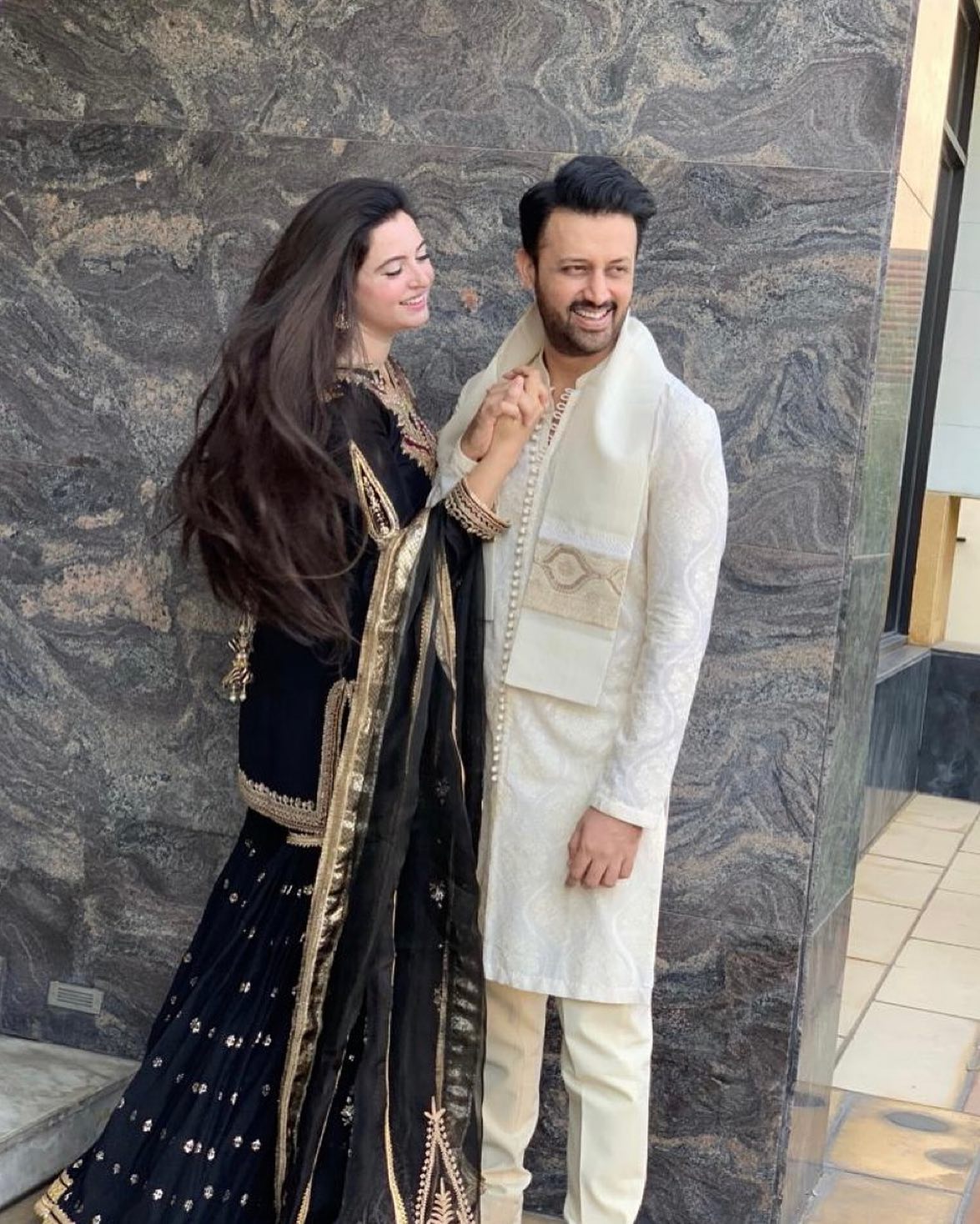 Atif Aslam Reveals Baby Daughter Halima's Face | Reviewit.pk