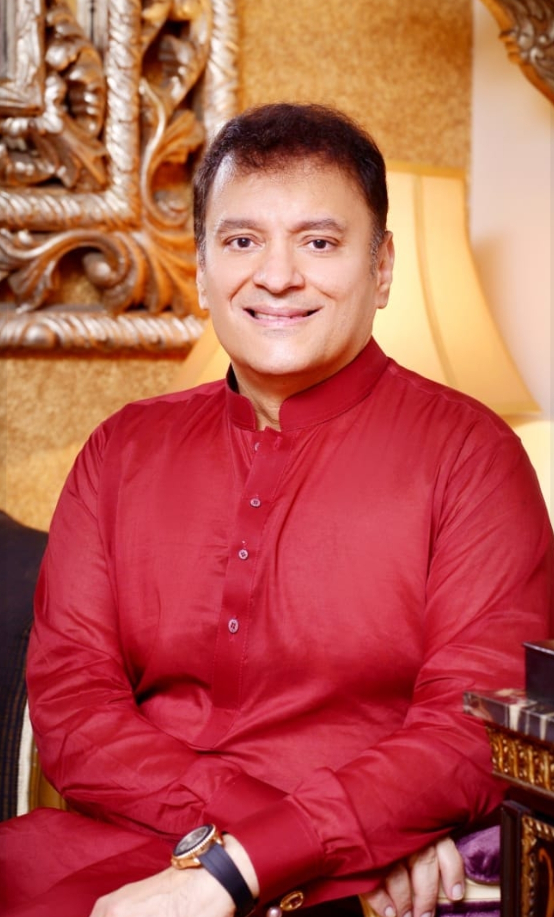 Dr Omer Adil Thinks Fahad Mustafa Is A Stressed Out Clown | Reviewit.pk