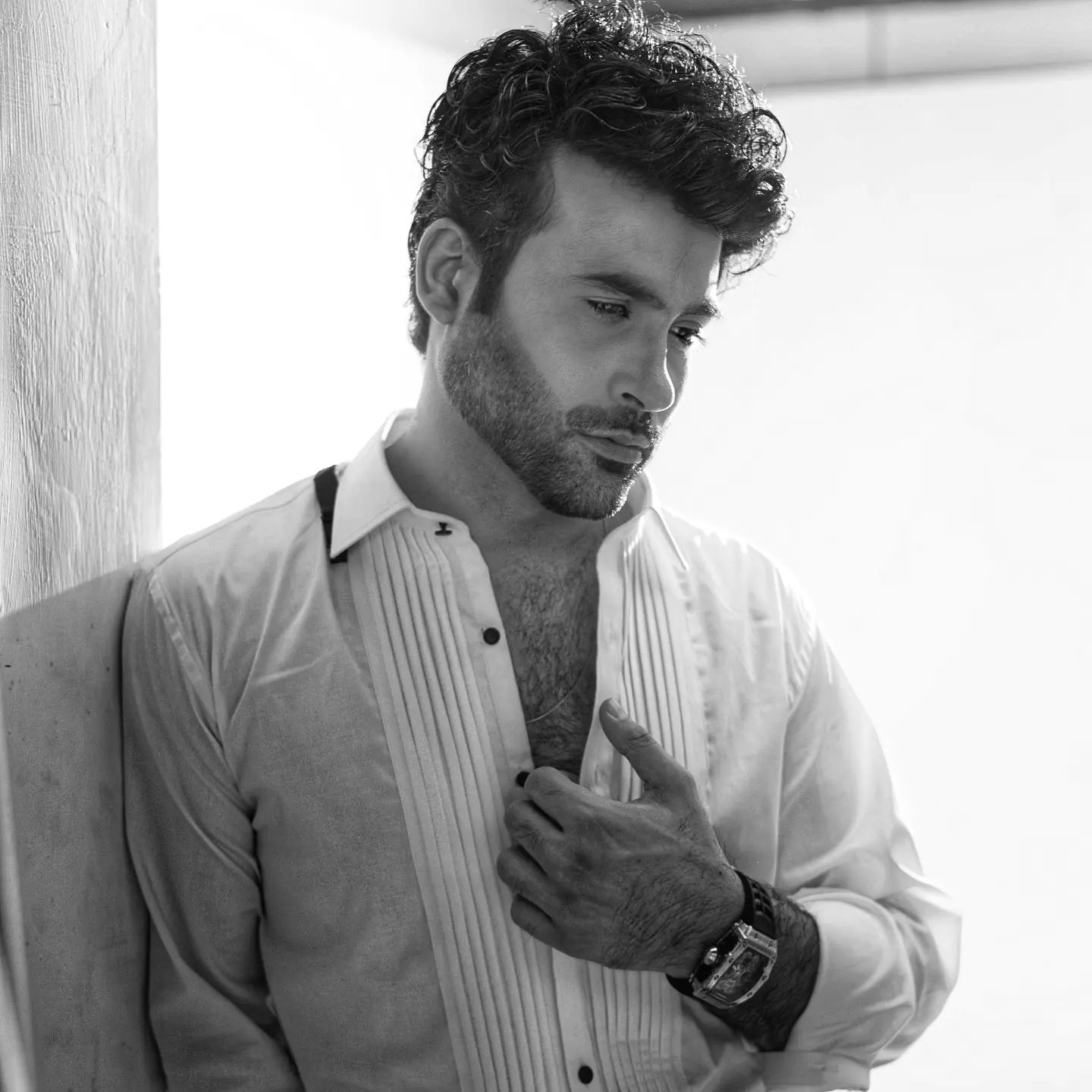 How Losing His Grandfather Changed Faizan Sheikh | Reviewit.pk