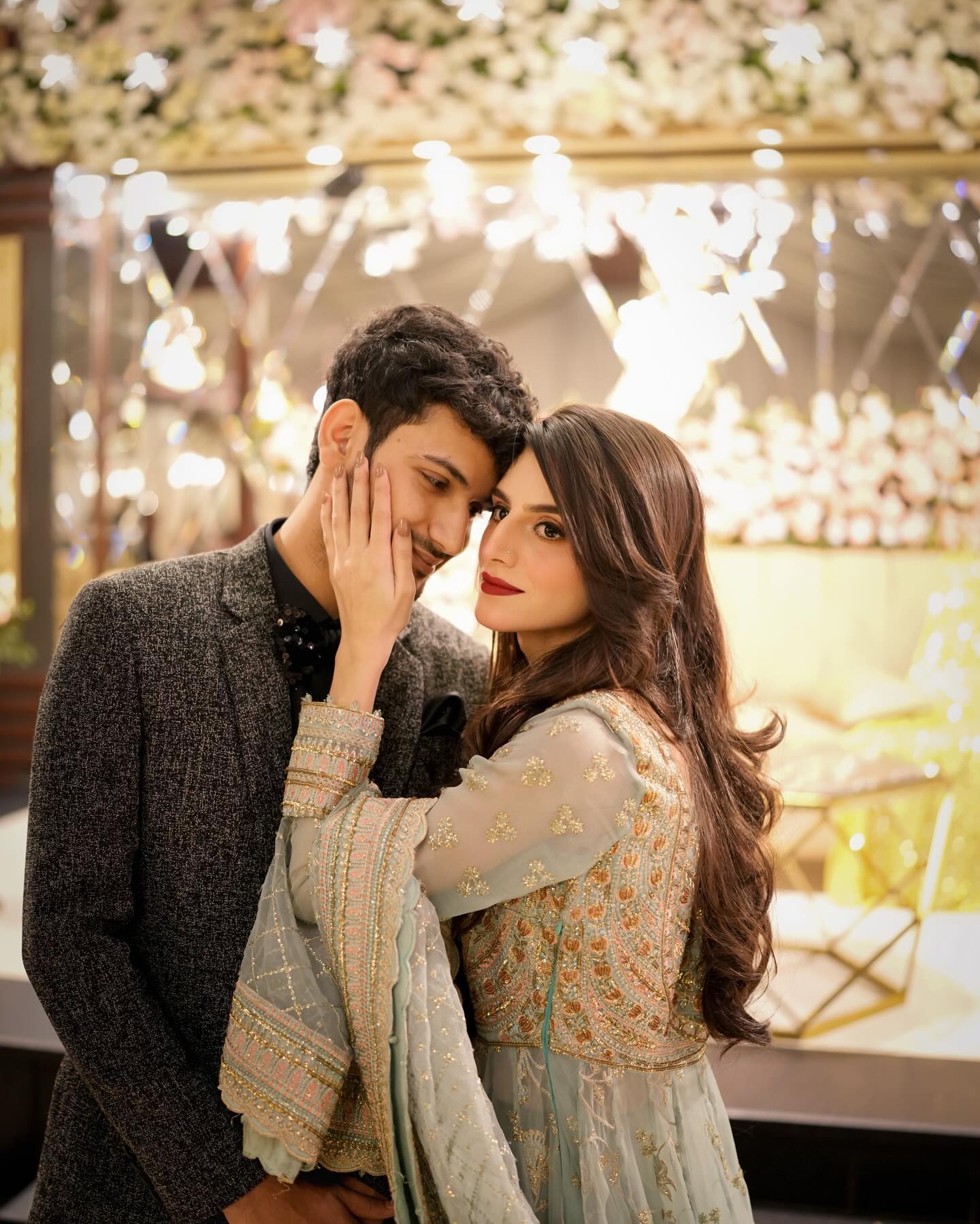 Maaz Safder Regrets Relationship With Wife Saba | Reviewit.pk