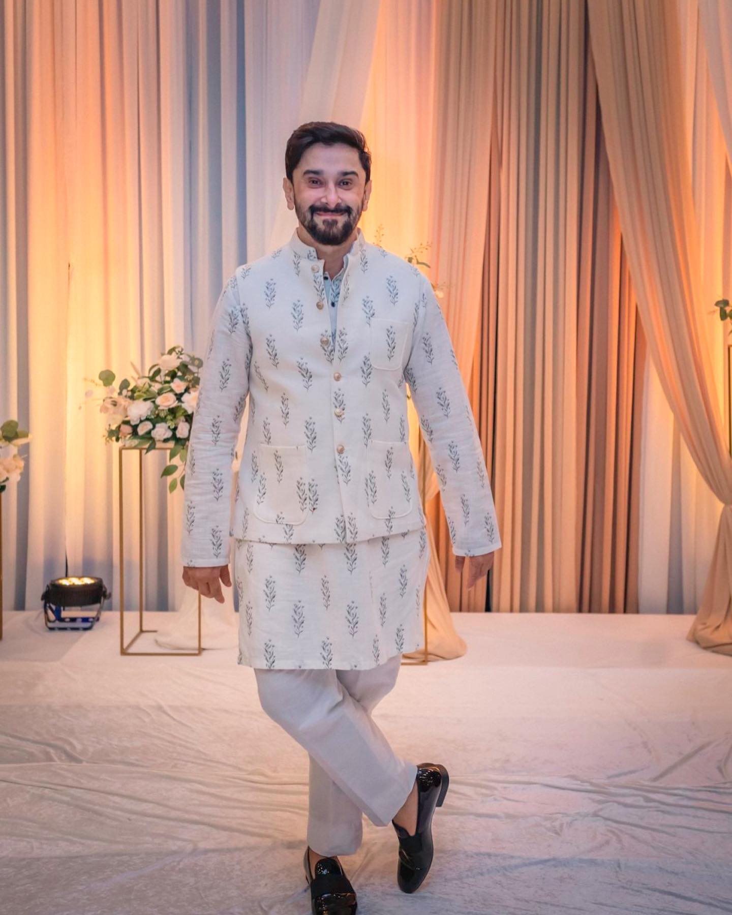 Salman Saqib Sheikh Aka Mani Celebrity Family Tree | Reviewit.pk