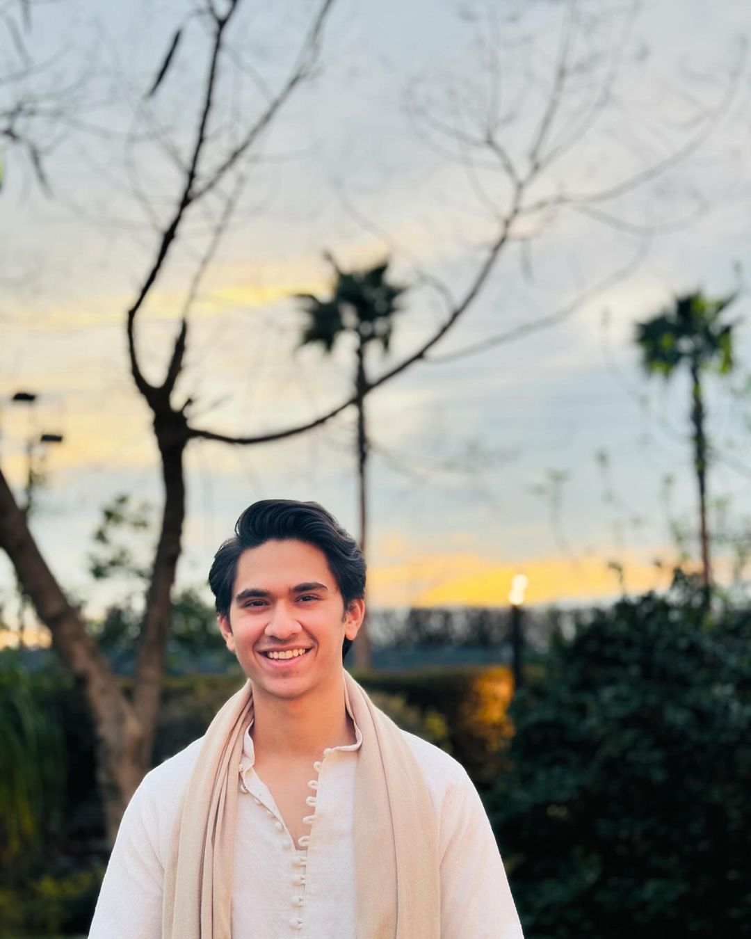 Merub Ali's Brother Raamis Gets Married | Reviewit.pk