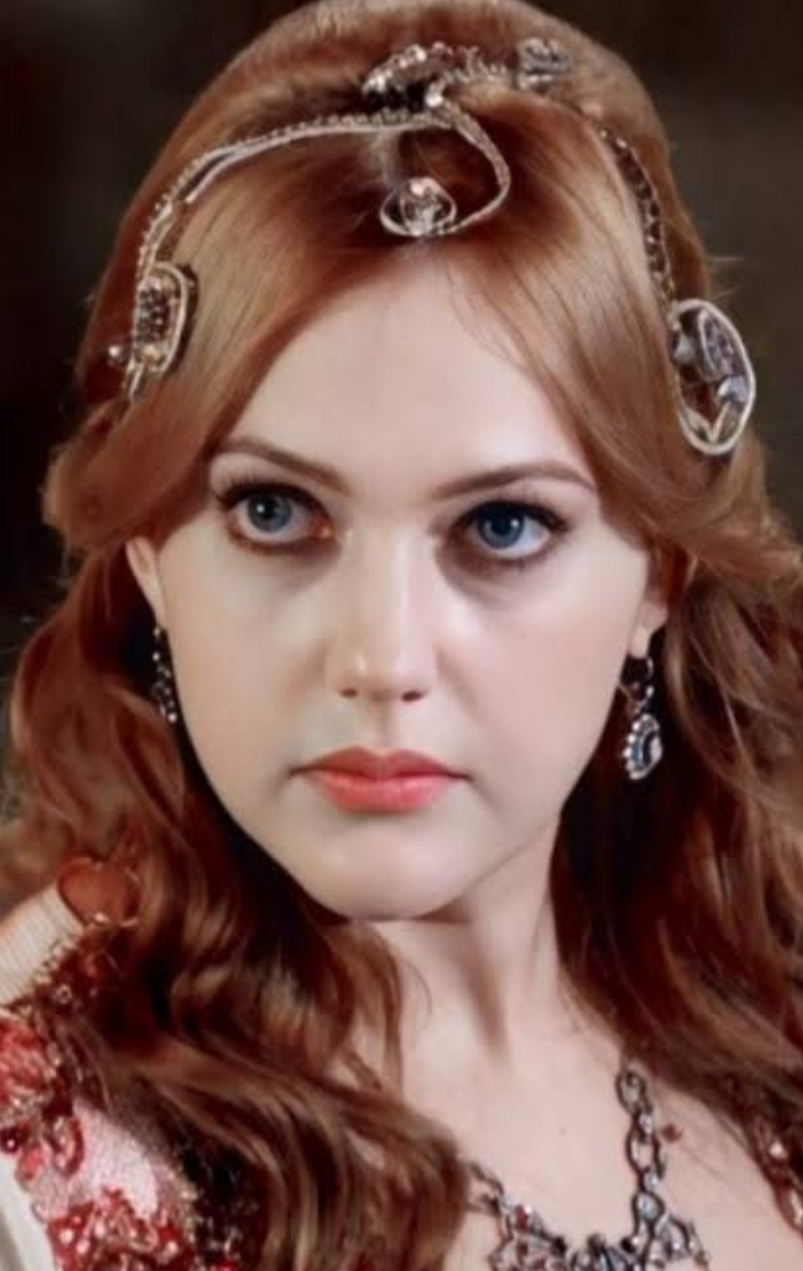 Khaie Episode 23 - People Compare Zamda With Hurrem Sultan | Reviewit.pk