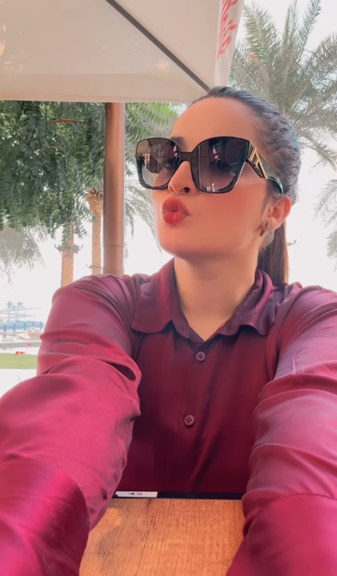 Aiman Khan's Beautiful Reels & Pictures | Reviewit.pk