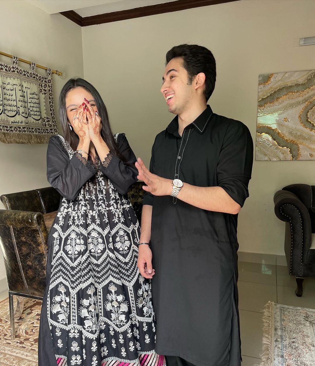 Aina Asif Beautiful New Pictures With Brother | Reviewit.pk