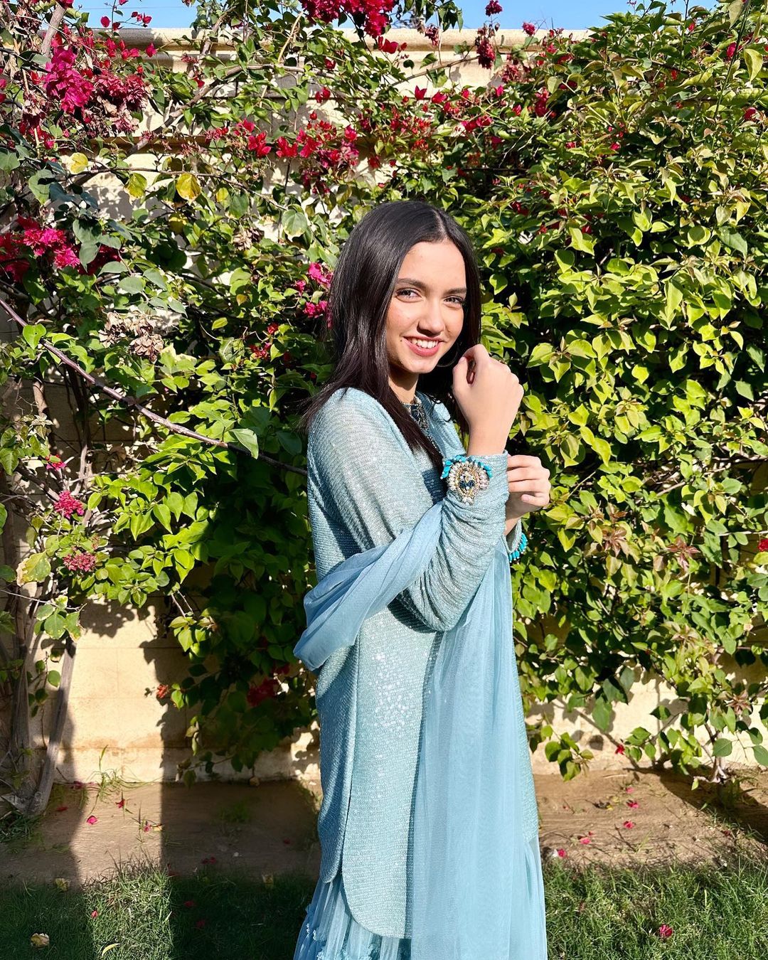 Aina Asif Beautiful New Pictures With Brother | Reviewit.pk